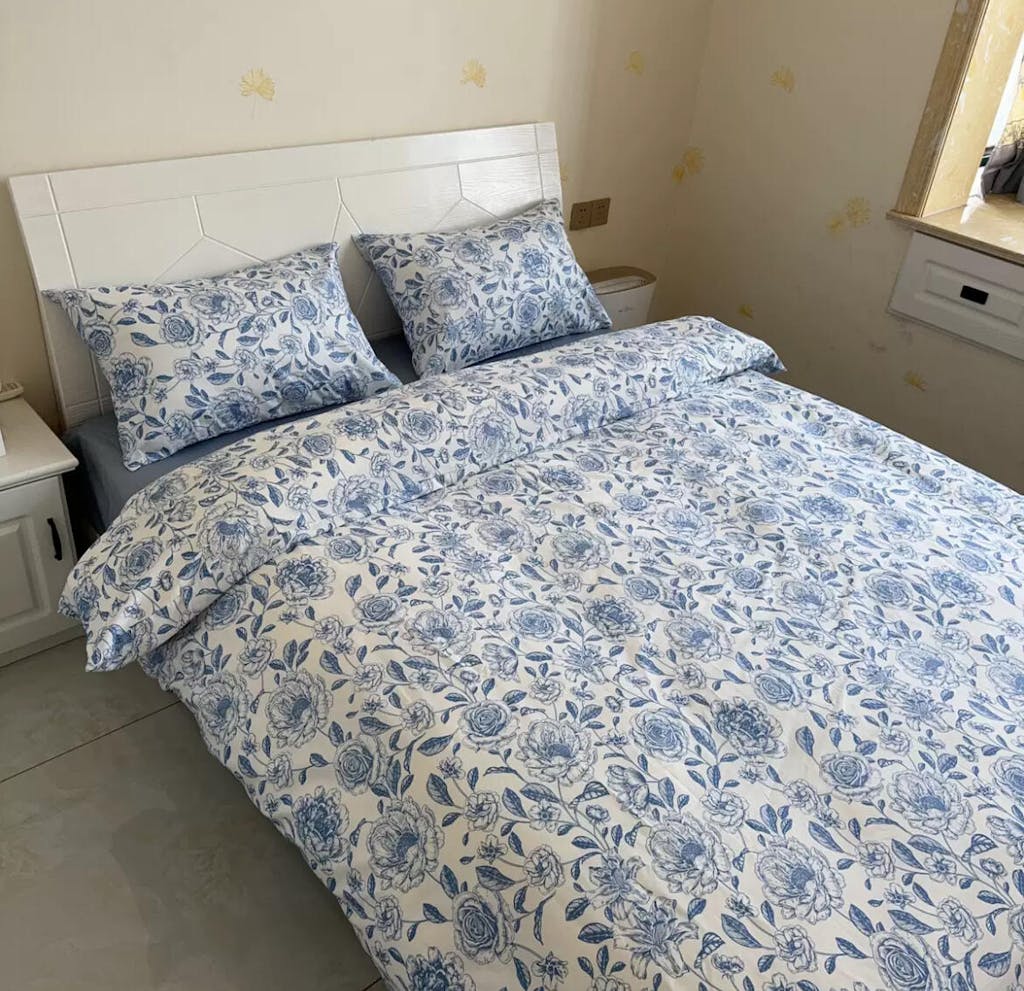 Blue Vintage Floral Bedding Set – Coquette Bedding & Decor – The Feelz