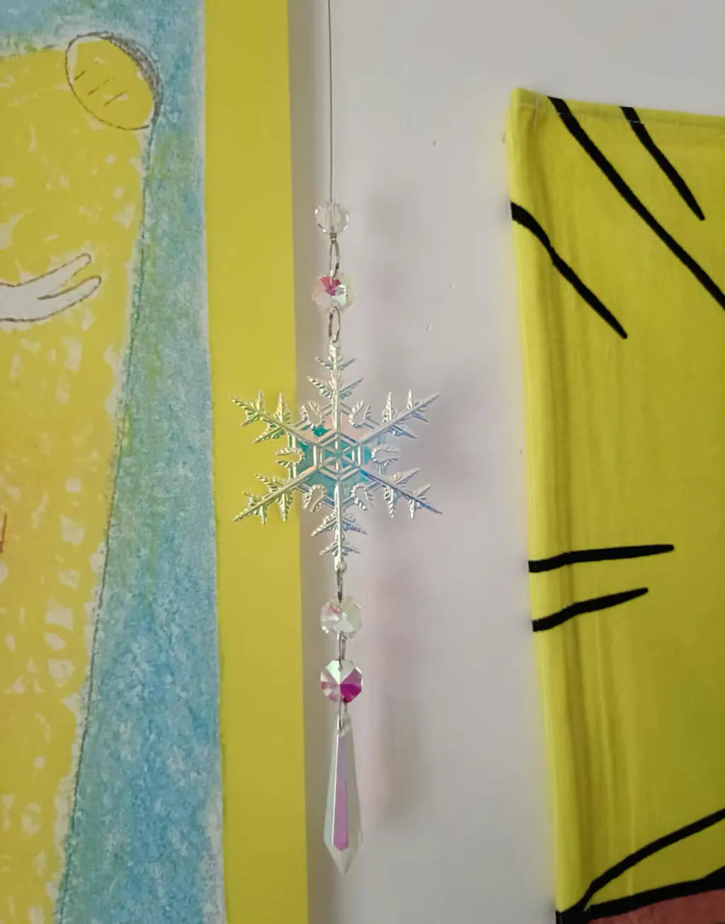 Christmas Snowflake Suncatcher – Crystal Window Decor – The Feelz