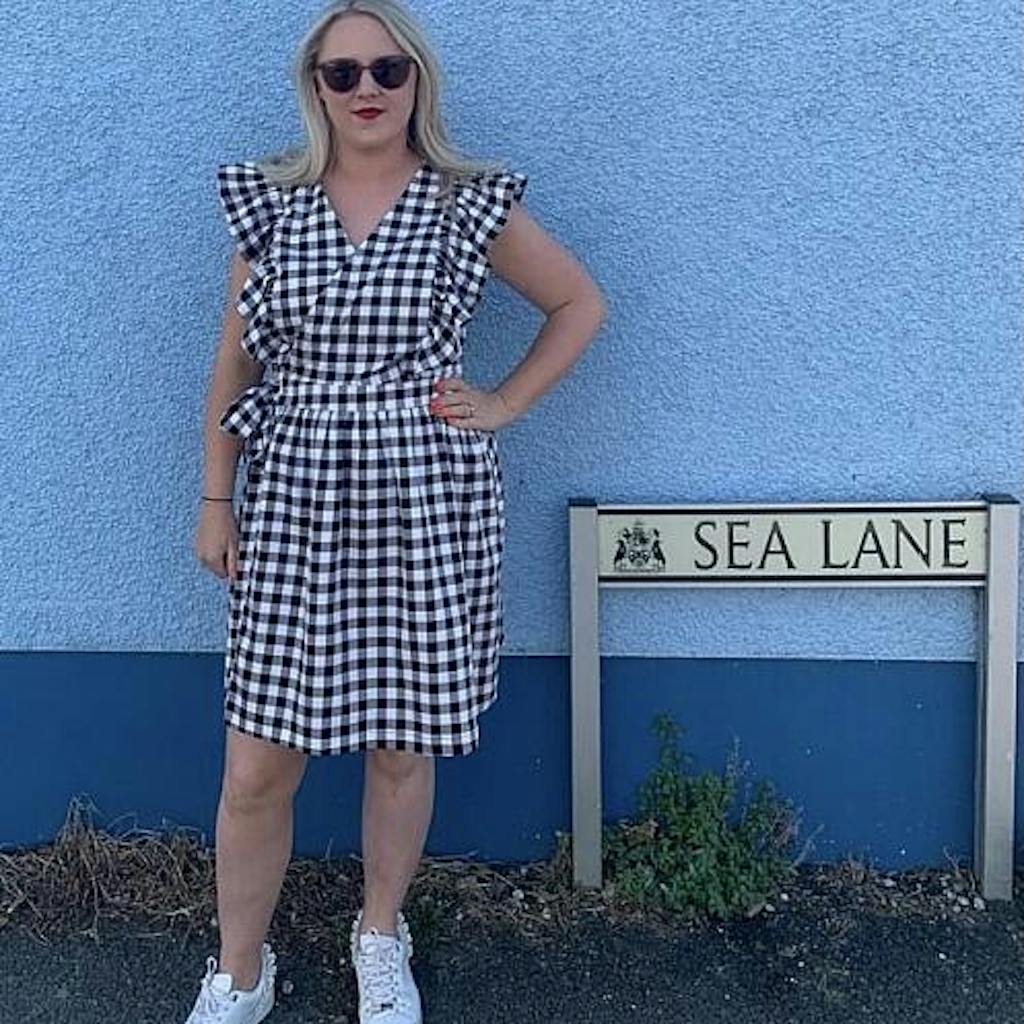 Bella Loves Patterns Flor Dress and Top – The Fold Line