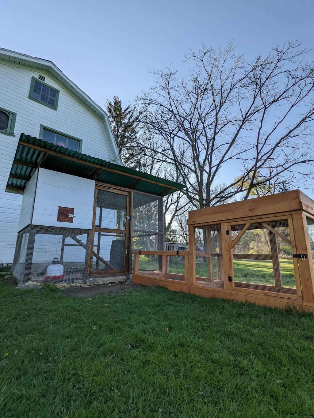 The Garden Run Enclosed Chicken Run Plans, Complete Series | The Garden ...