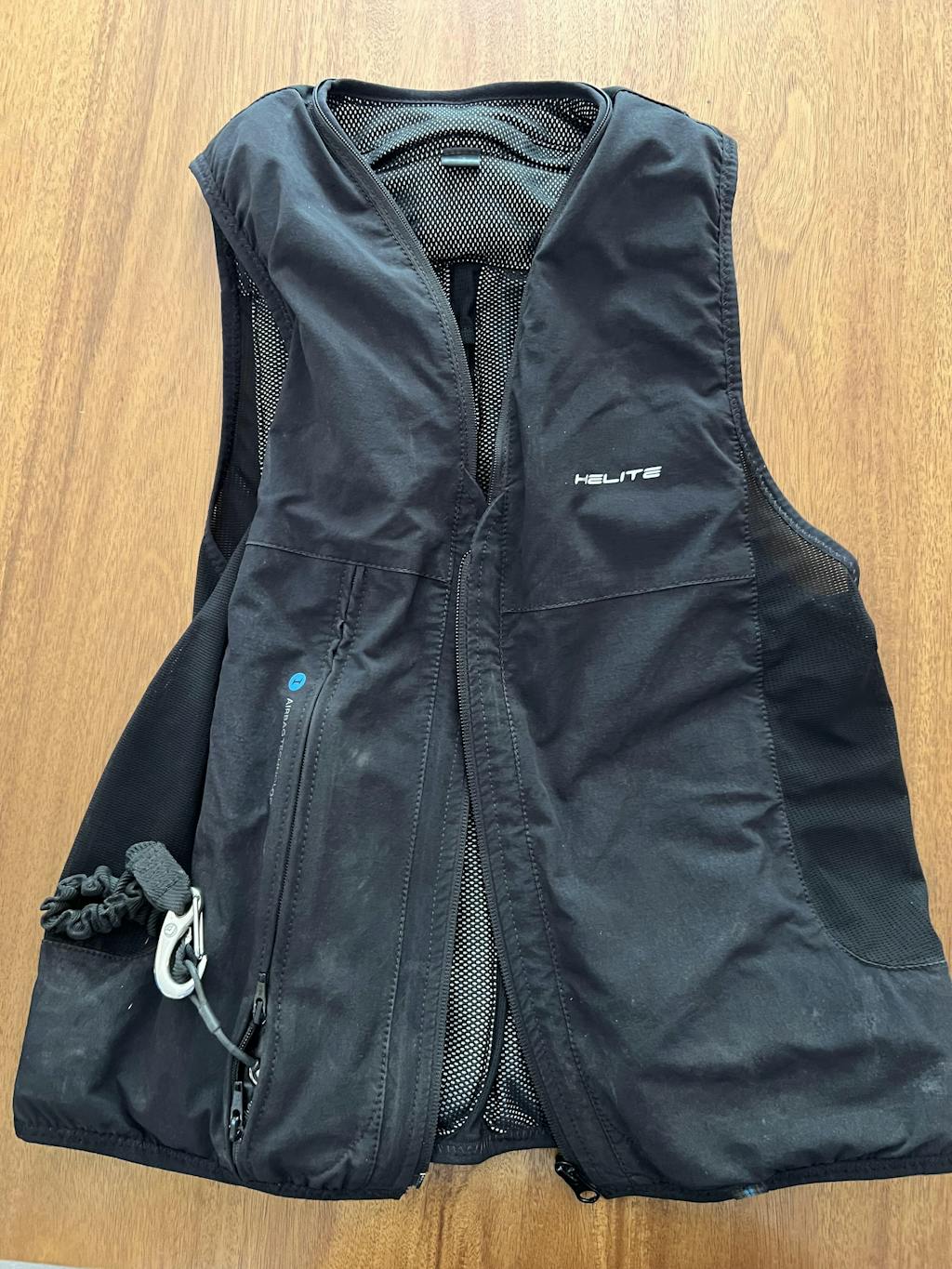 The BEST Equestrian Vest & Helmet Cleaner and Deodorizer, Natural ...