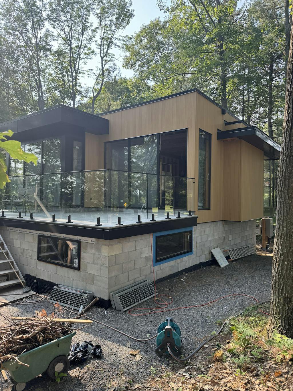 Wall Connector for Glass Railing – The Glass Railing Store