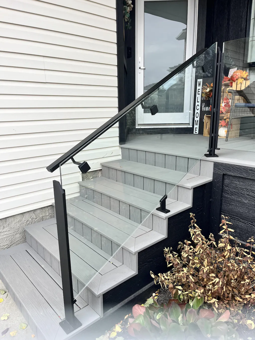 Custom Stair Glass Railing – The Glass Railing Store
