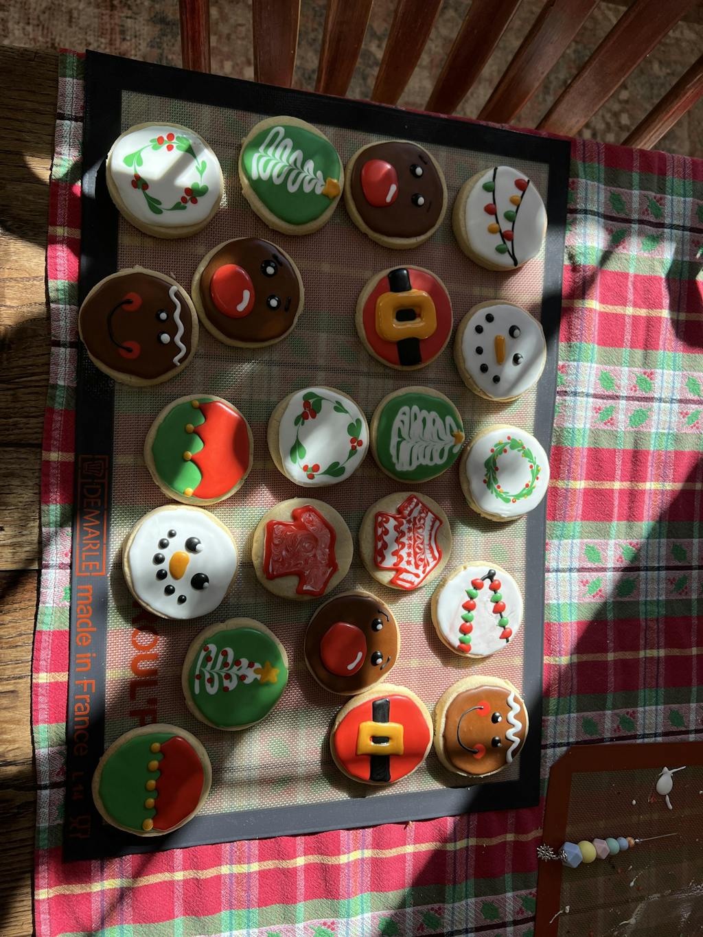 Beginner Christmas Online Cookie Decorating Class – The Graceful Baker Shop