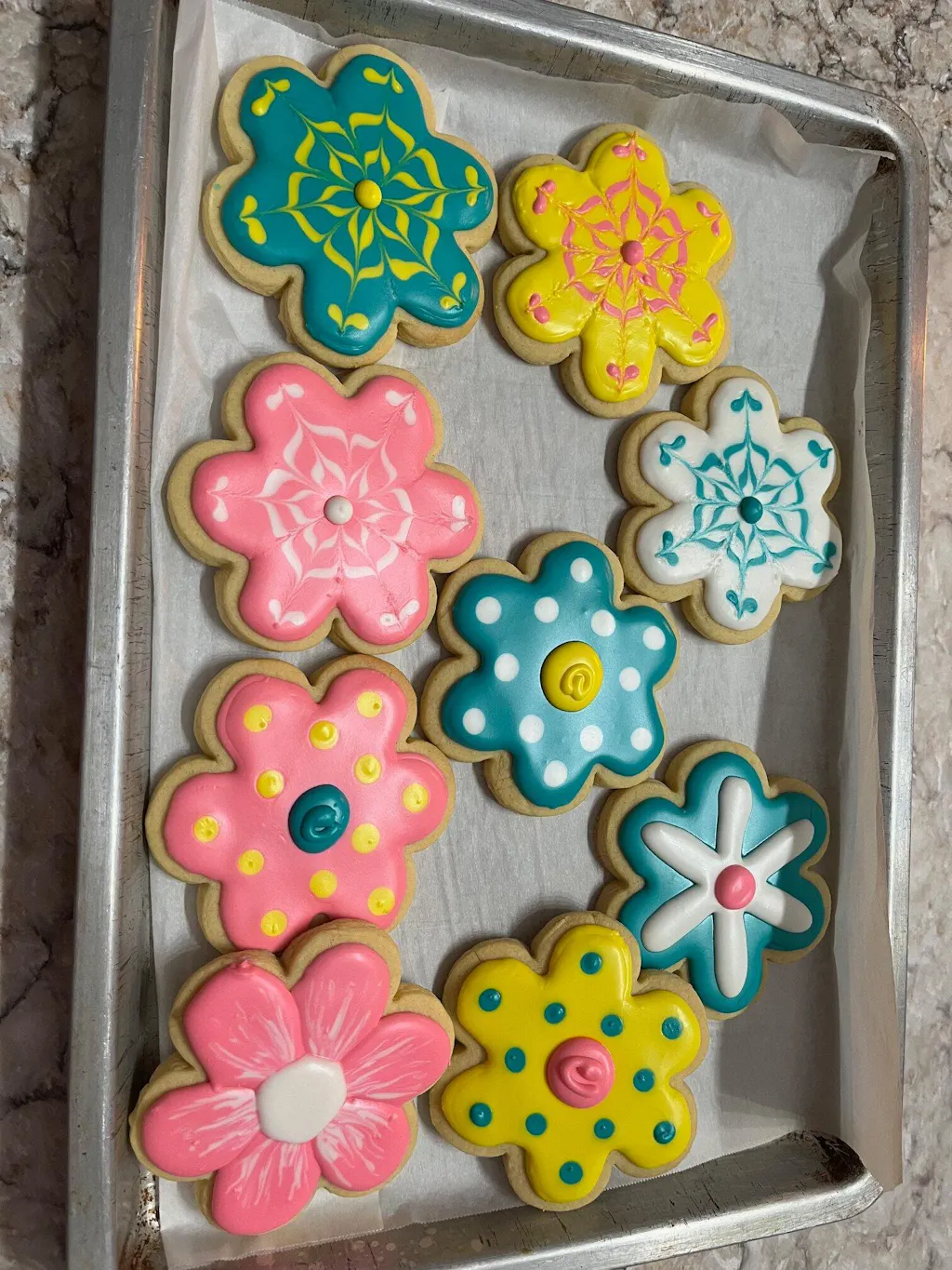 Beginner Flowers Online Cookie Decorating Class – The Graceful Baker Shop