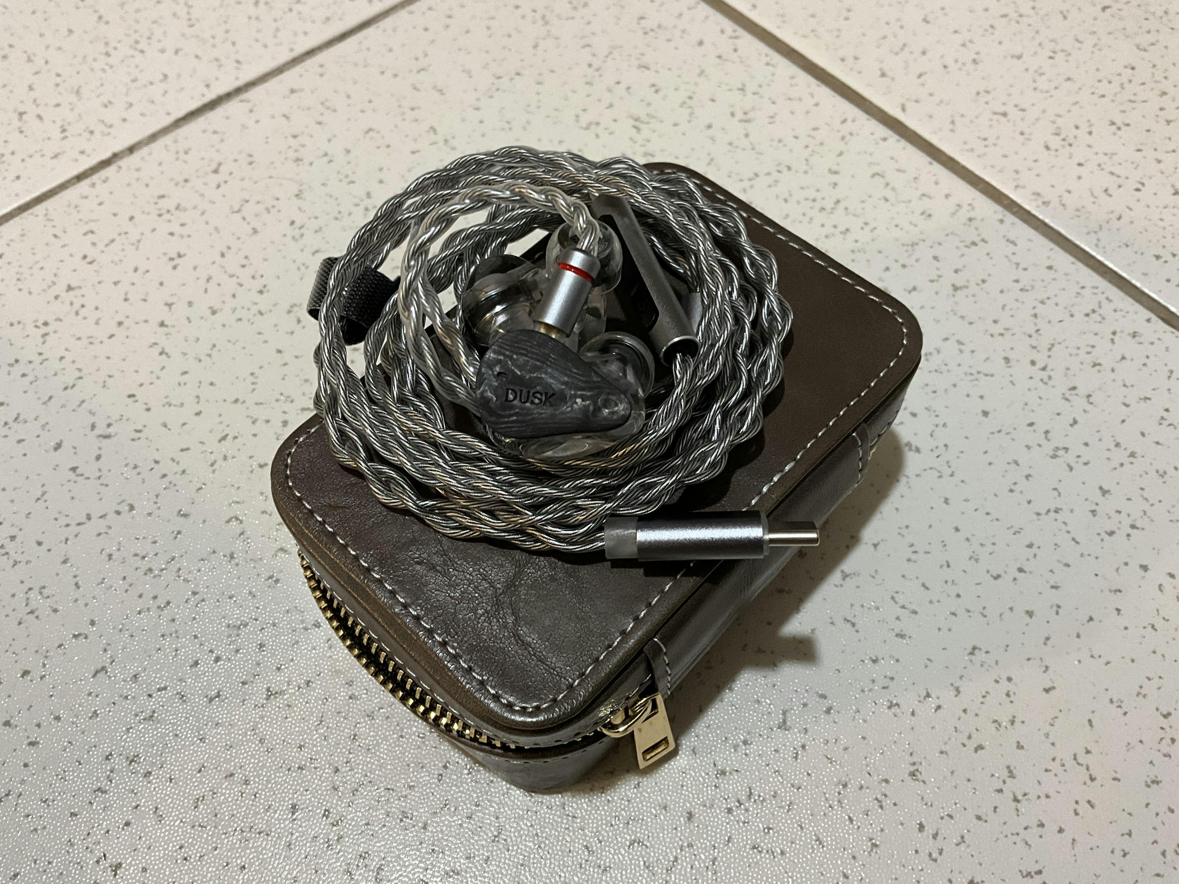 Moondrop x Crinacle DUSK | The Hangout – The Hangout by Crinacle