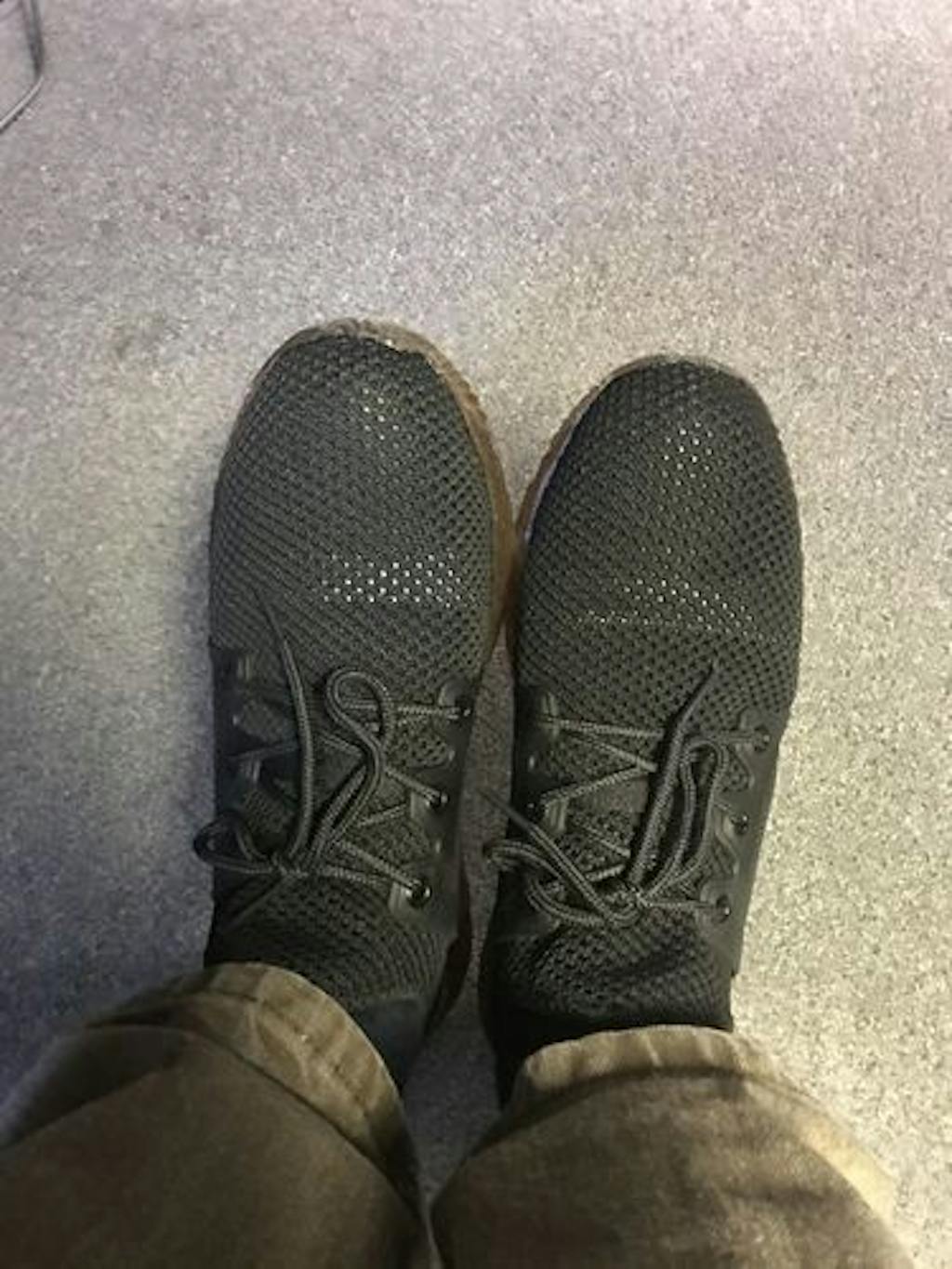 Women's Defender | The Invincible Shoe