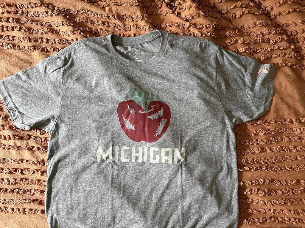 Michigan Apple | Michigan Fall | The Mitten State