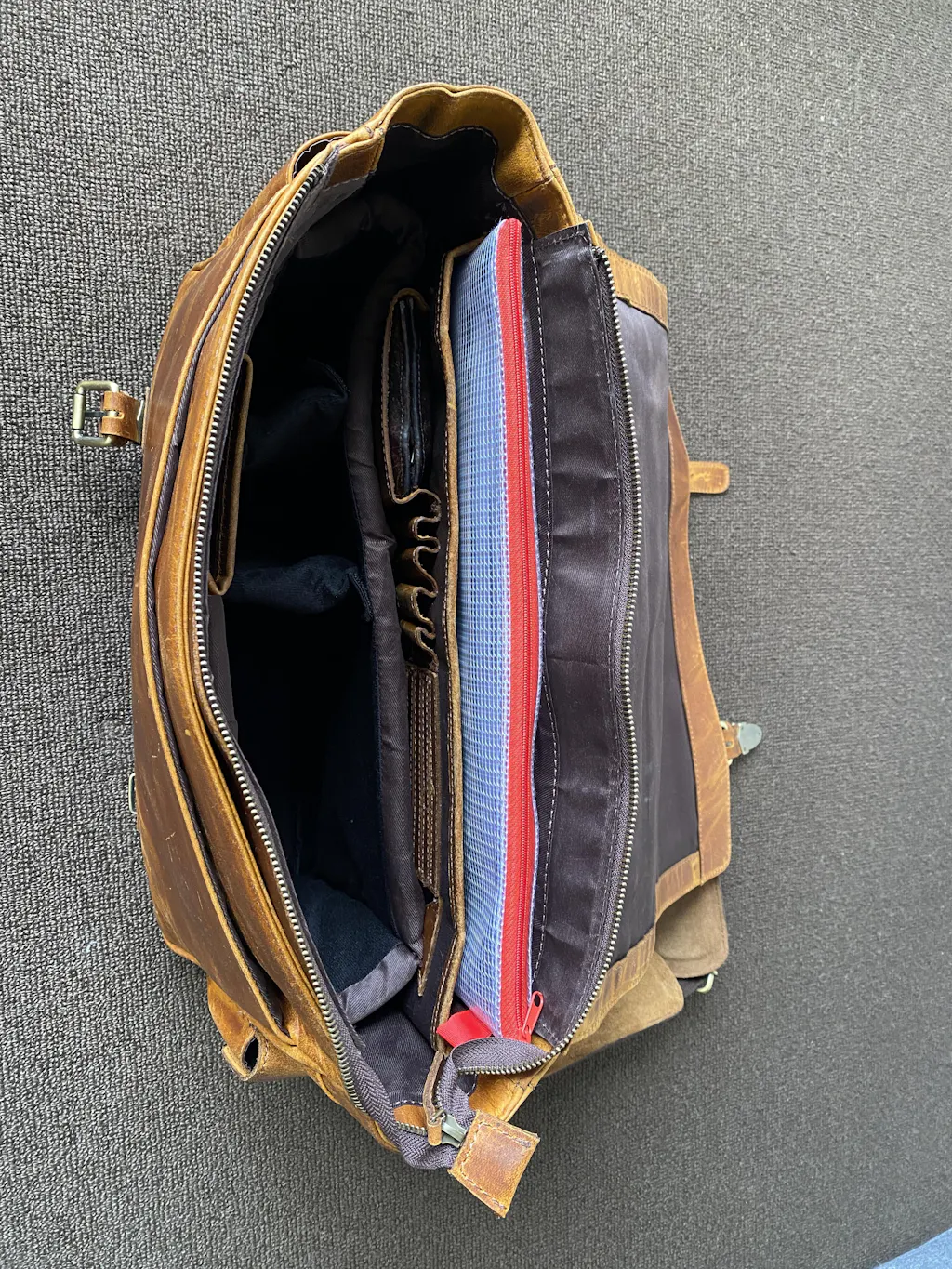 Large Leather Laptop Satchel - Buffalo Leather – The Real Leather Co.