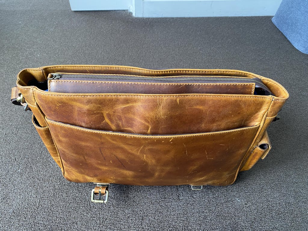 Large Leather Laptop Satchel - Buffalo Leather – The Real Leather Co.