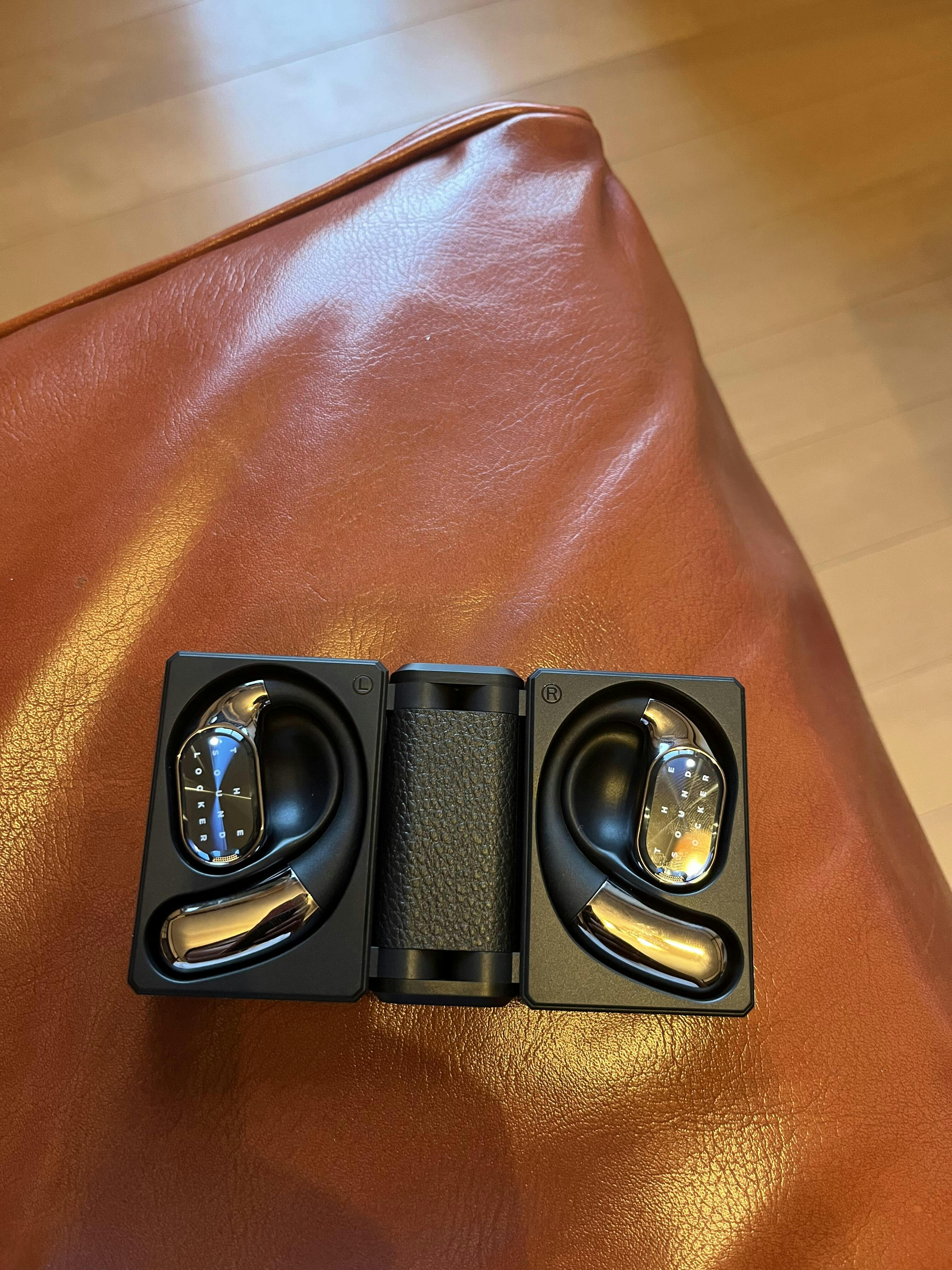 THE SOUND LOCKER 耳を塞がない オープンイヤーイヤホン【税込11,980円セール開催中】【23:59までにご注文で翌営業日出