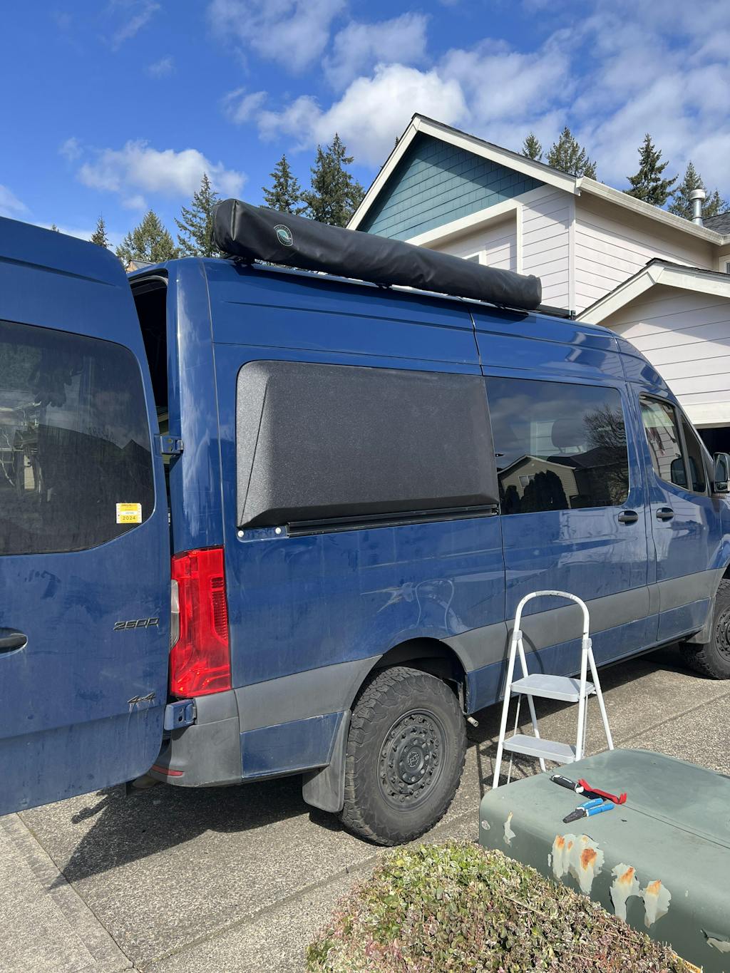 Sprinter Capsules Windowless - Only for 144 Wheelbase