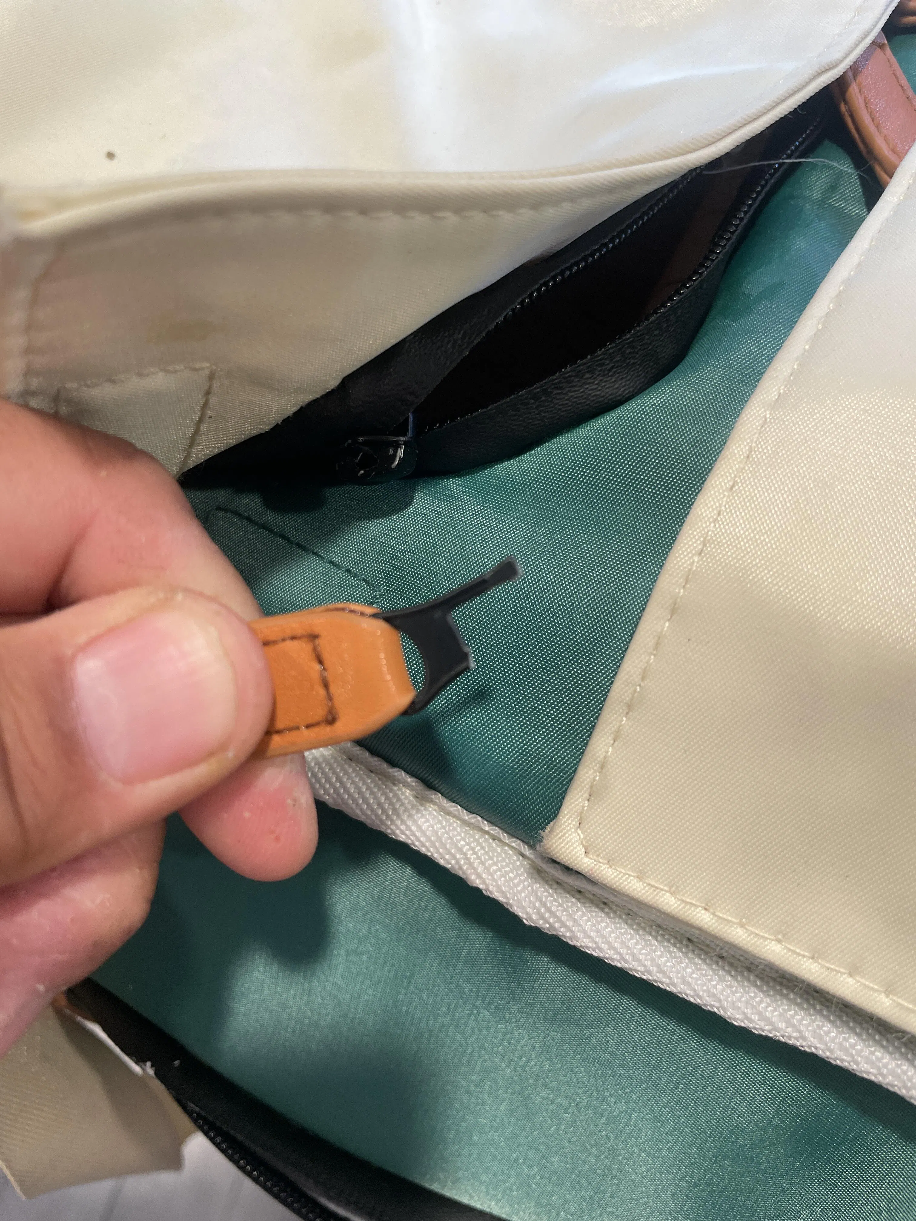 CourseCruiser: Stylish Golf Cooler & Statement Accessory – The Varsity ...