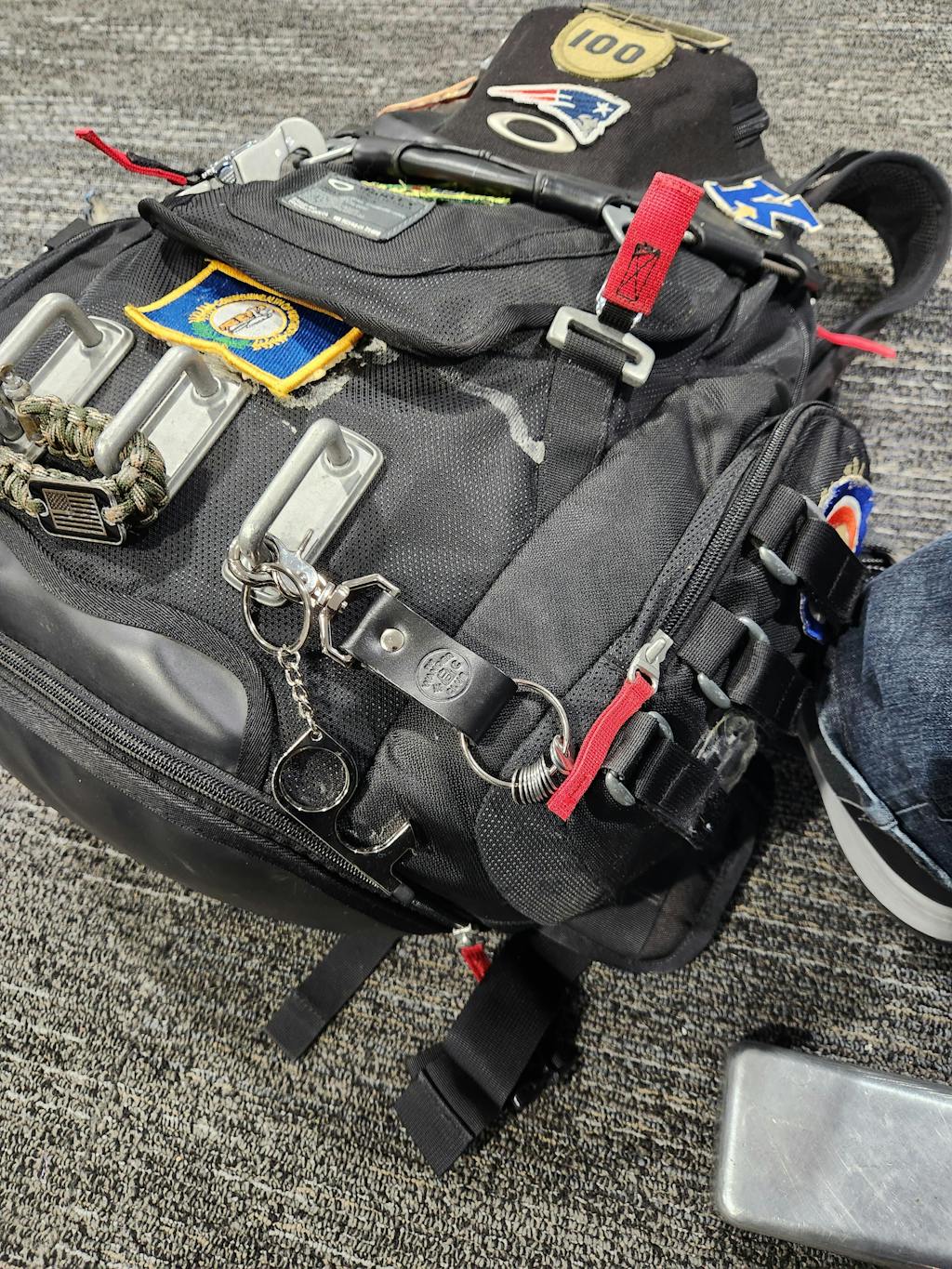 Navy Travel Keychain | The Wander Club