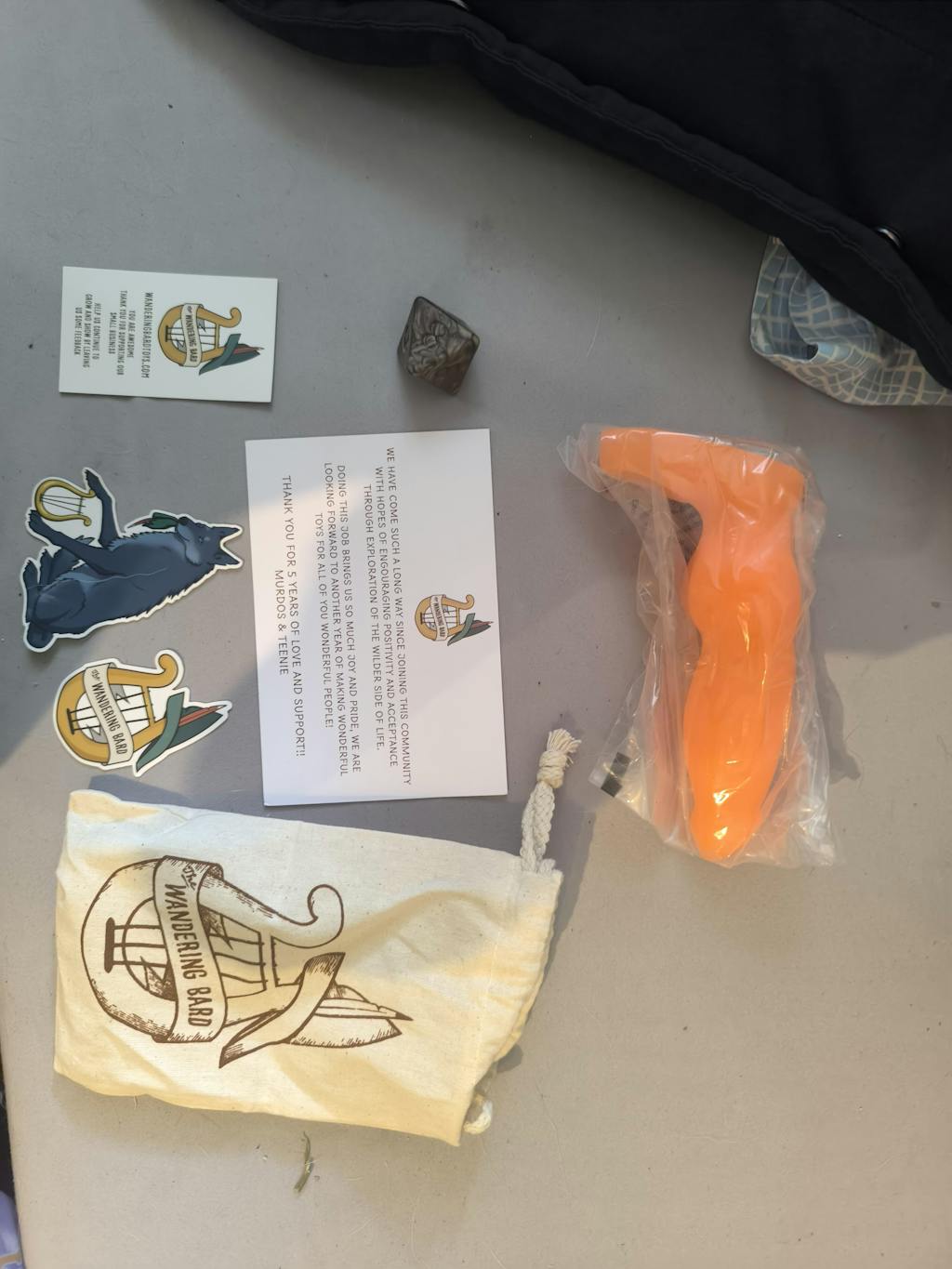 Custom Direwolf Sheath – The Wandering Bard