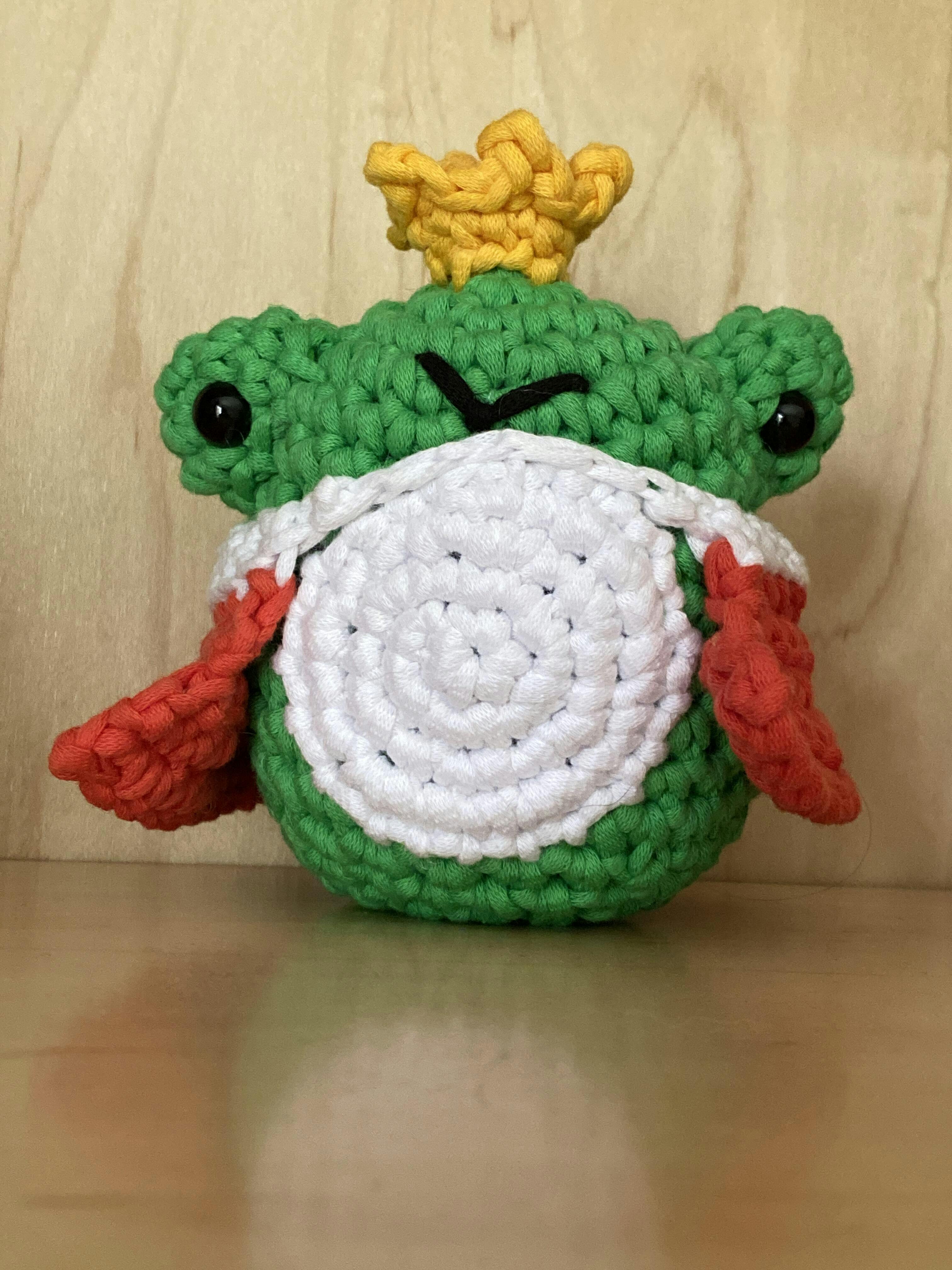 Frog Crochet Kit | Learn to Crochet with The Woobles