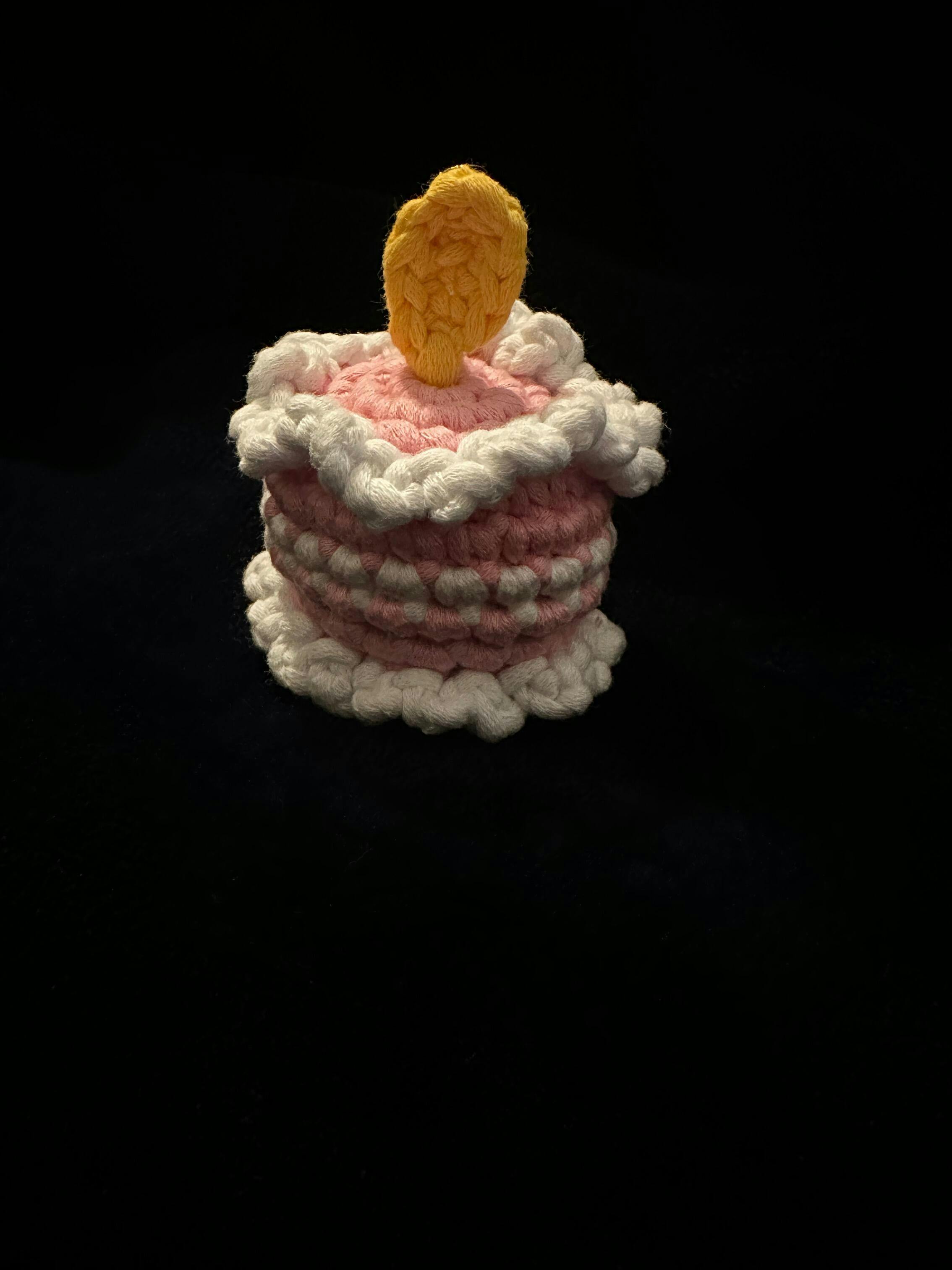 Tiny Birthday Cake Crochet Kit | The Woobles