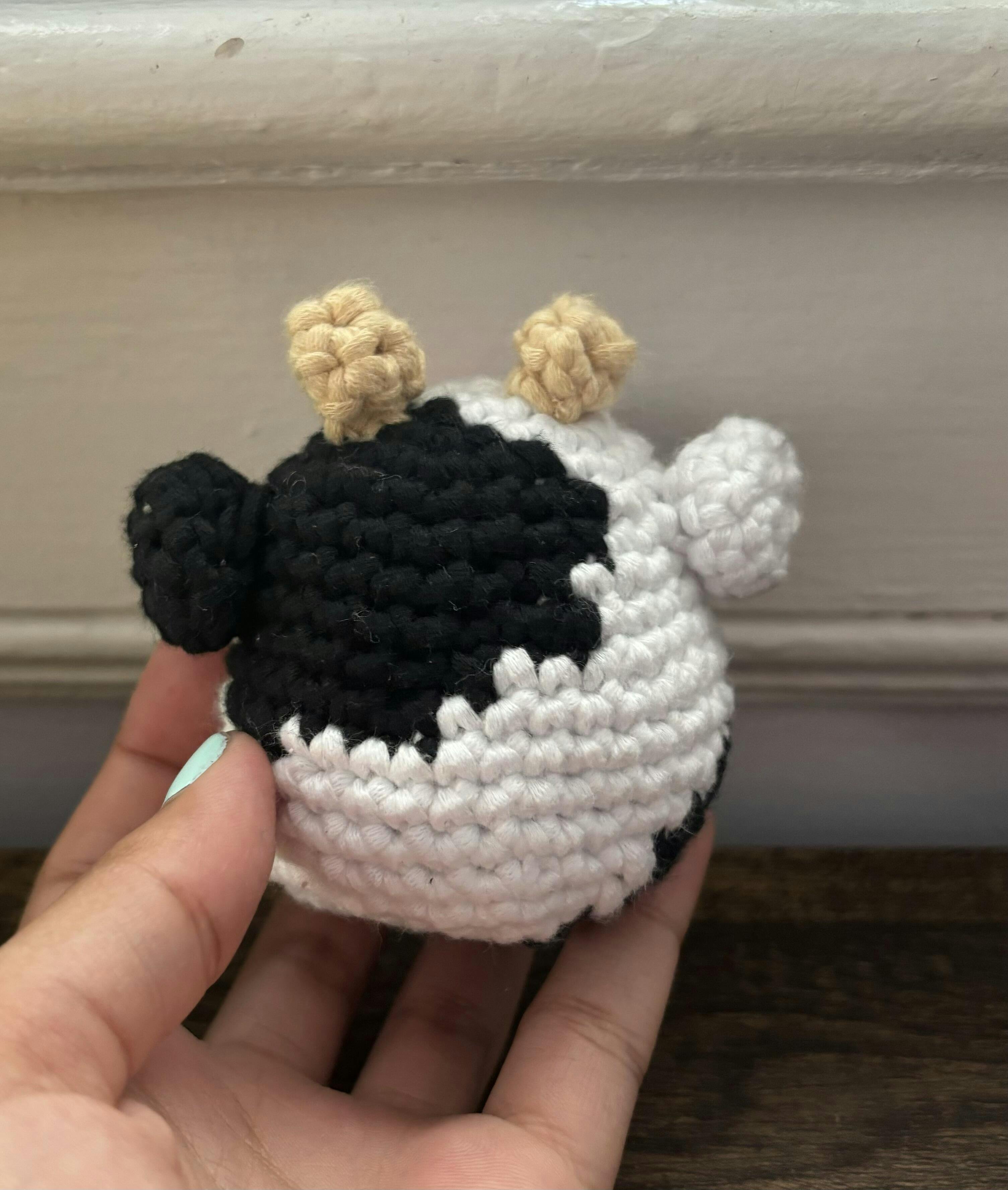 Cow Crochet Kit | The Woobles