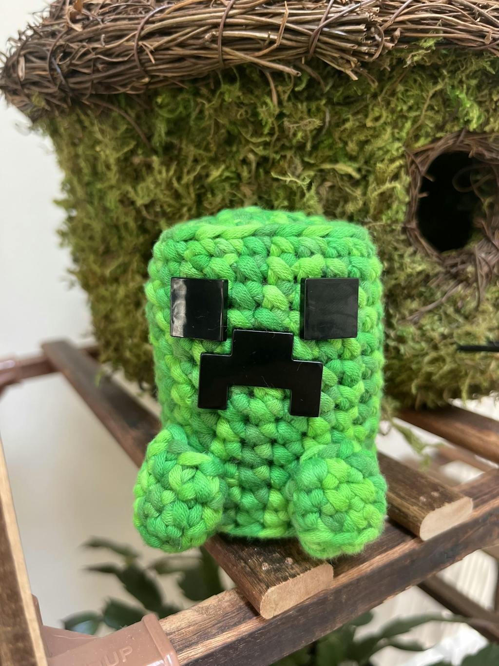 Minecraft Creeper Crochet Kit for Beginners | The Woobles