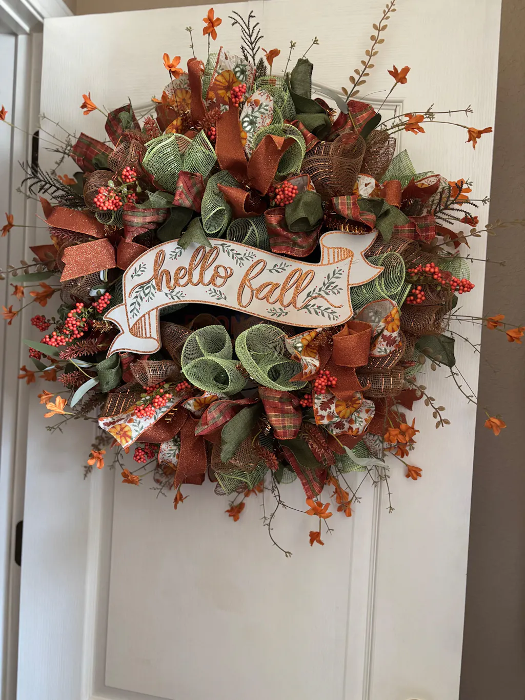 15" Hello Fall Banner Sign - AP8868 - The Wreath Shop