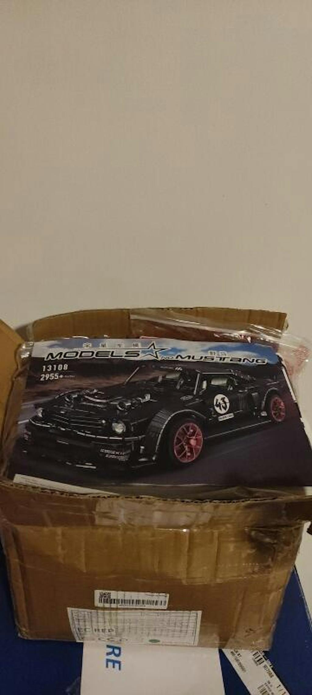 2943 Piece Technical Muscle Car Remote Control Model Set
