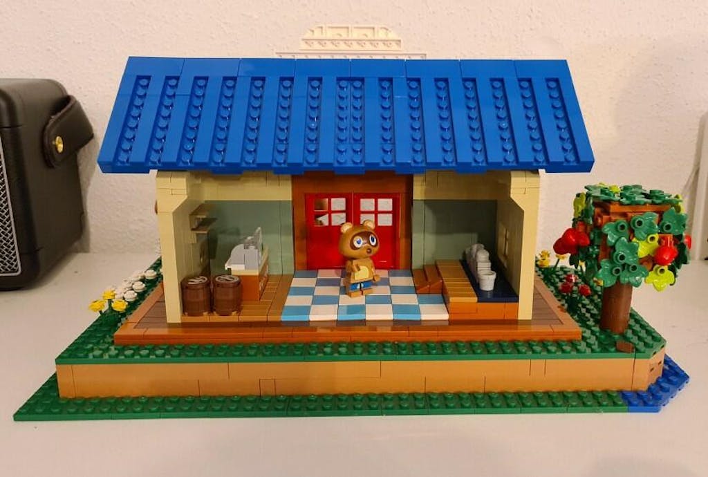 1225 Piece Forest House Kit