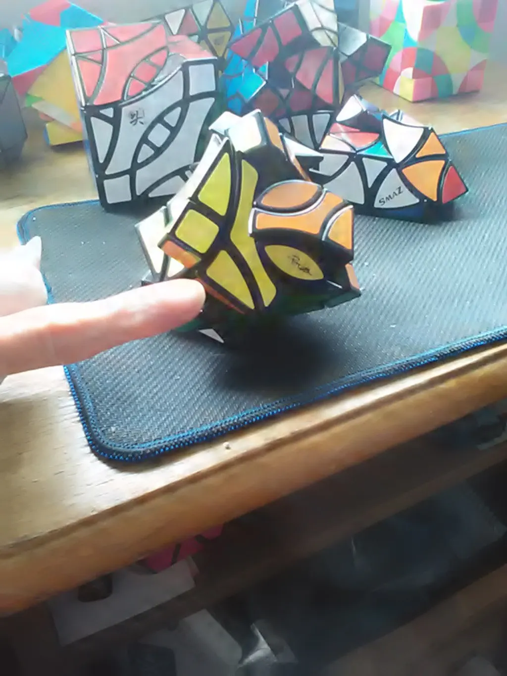 LanLan Pitcher 4-Corner Cube – TheCubicle