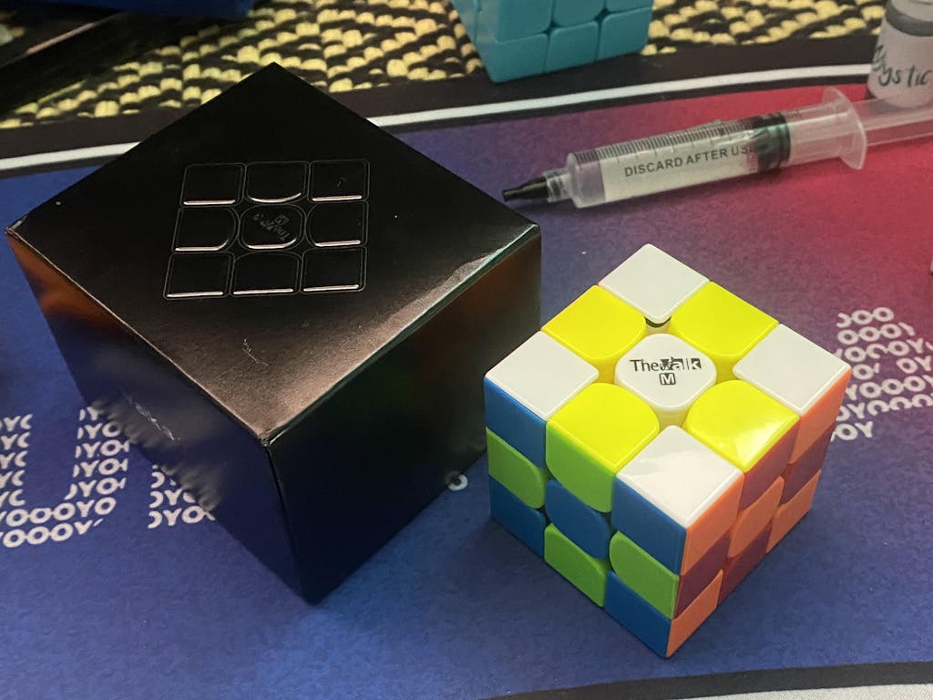 Valk 3 M Magnetic Speed Cube – TheCubicle
