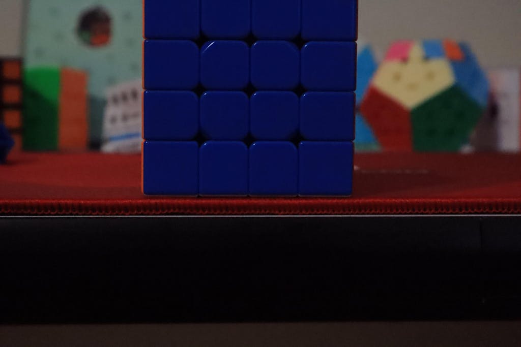 Cubicle Mini Mat 2024 (Red) – TheCubicle