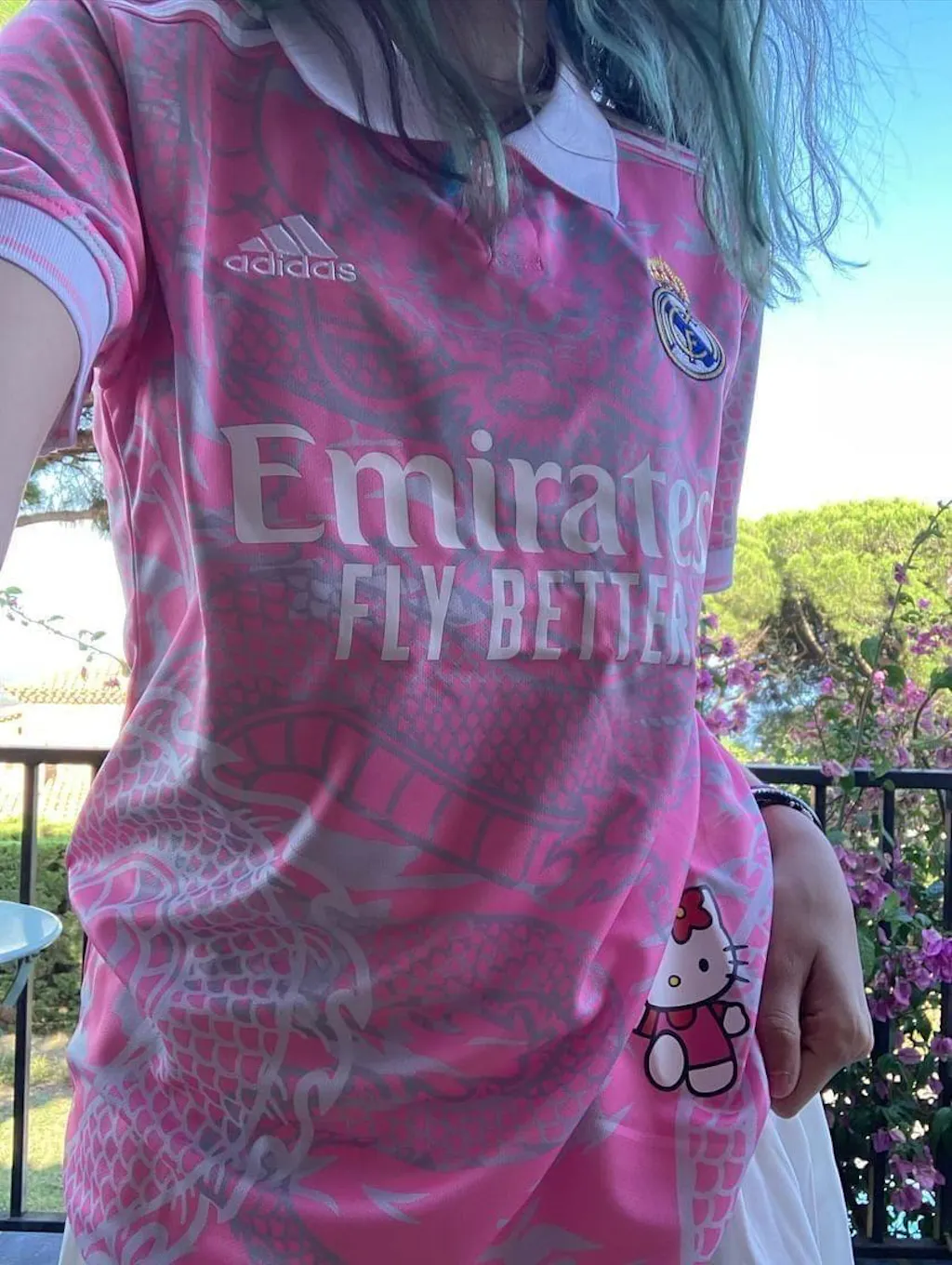 Real Madrid Hello Kitty Limited Edition Jersey - THEOUTSIDESIDE