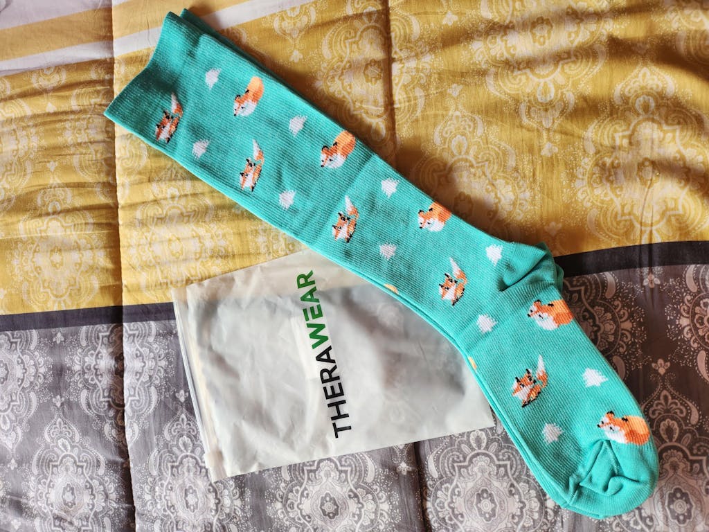 Compression Socks Australia | TheraSocks Knee High | Sleepy Fox – TheraWear