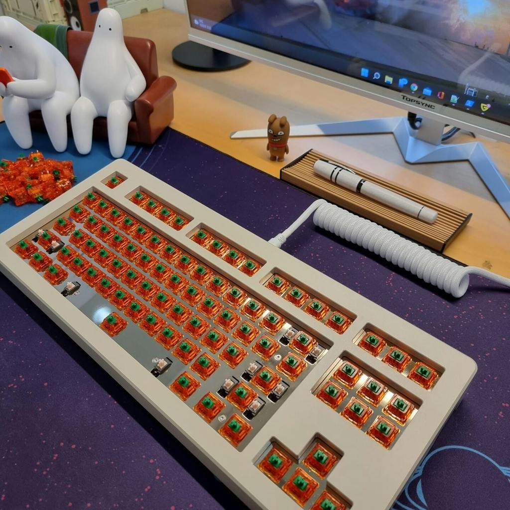 C³EQUALZ X TKC Tangerine 67 (Dark Green) Linear Switches – Thock King