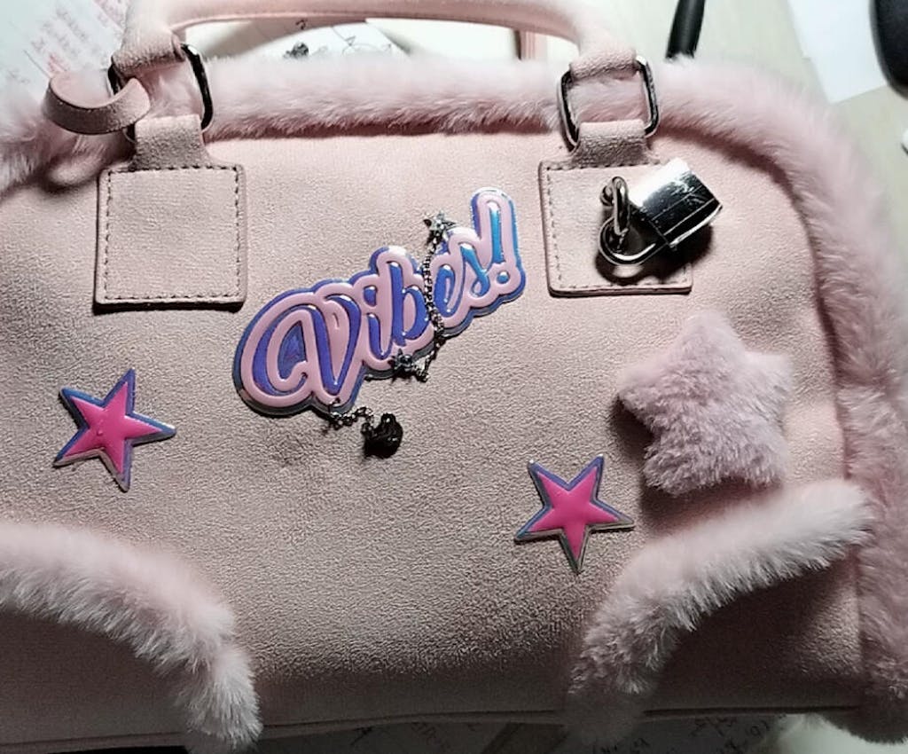 Pink Plush Crossbody Handbag | Bag | Three Fleas