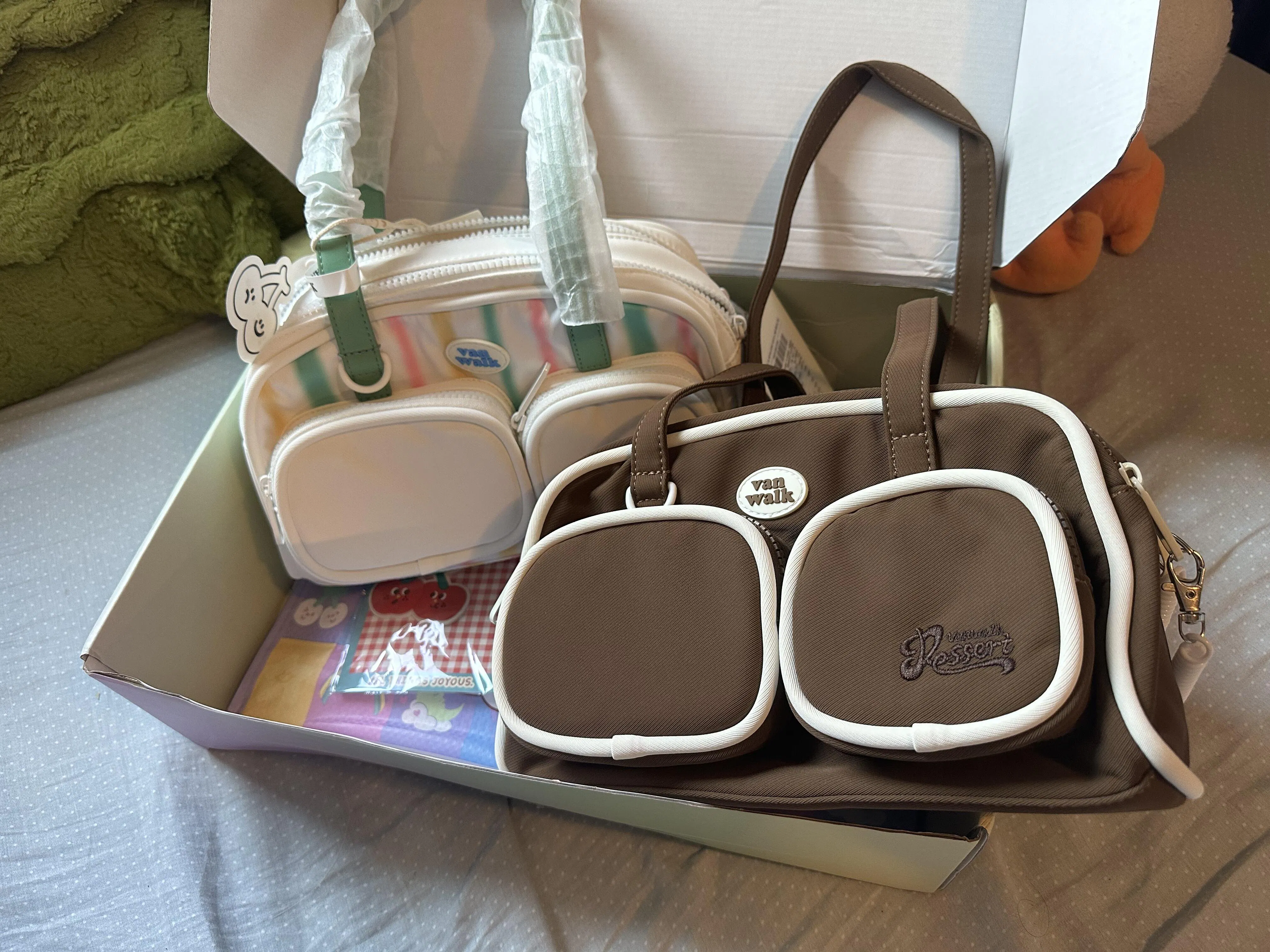 Summer Tea Sweet Pocket Shoulder Bag | Bag | Three Fleas