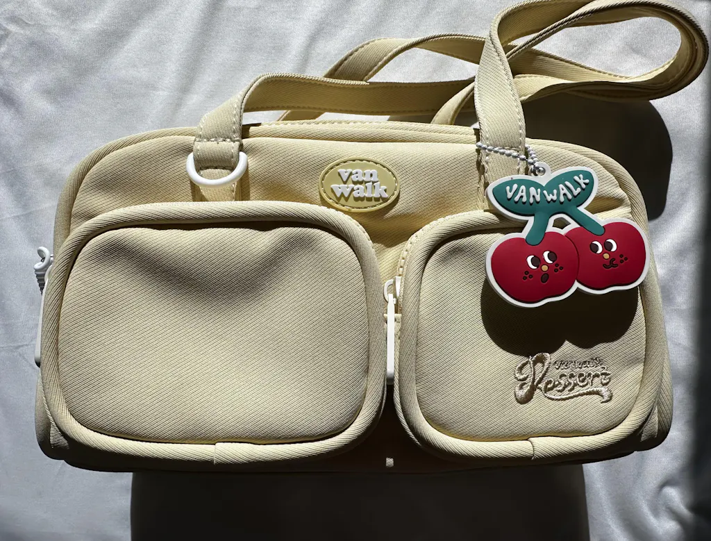 Summer Tea Sweet Pocket Shoulder Bag | Bag | Three Fleas