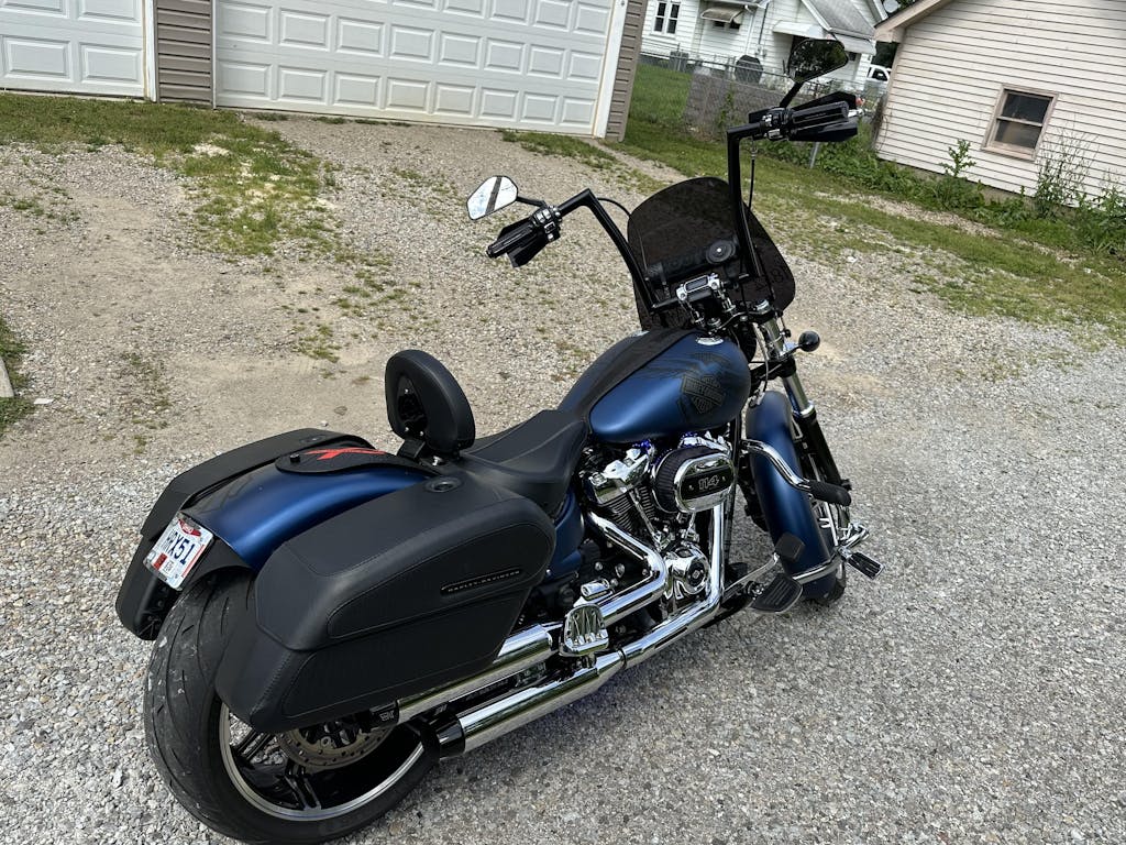 Three Mutts Custom Leather tank bibs, fender bibs, bags and more!