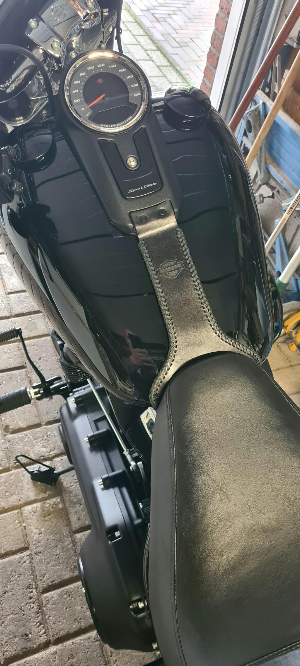 Custom Tank Bibs – Tagged "Softail Heritage" – Three Mutts Custom Leather