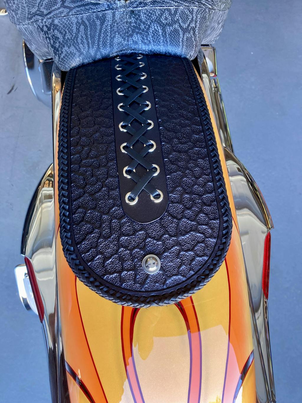 Custom Tank Bibs – Three Mutts Custom Leather