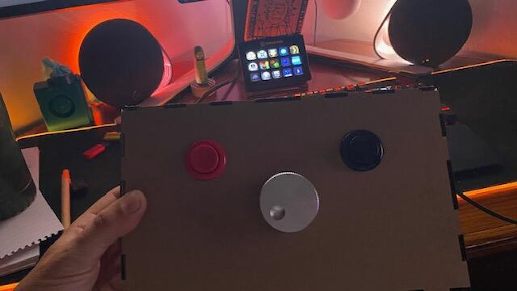 GRS USB Button Hole Spinner | TS-BSP-01 | Thunderstick Studios