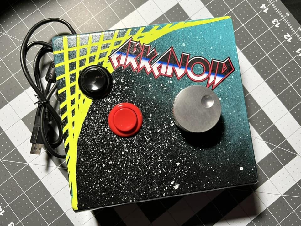 GRS USB Button Hole Spinner | TS-BSP-01 | Thunderstick Studios