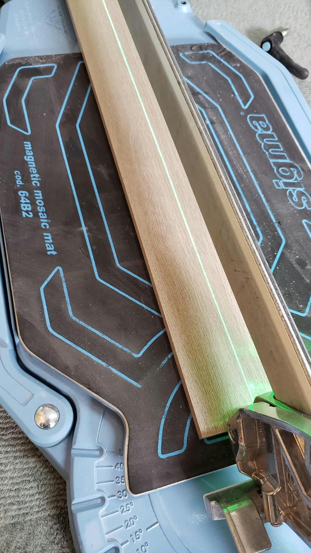 Choosing the Right Tile Trowel Size: A Complete Guide for Everyone ...