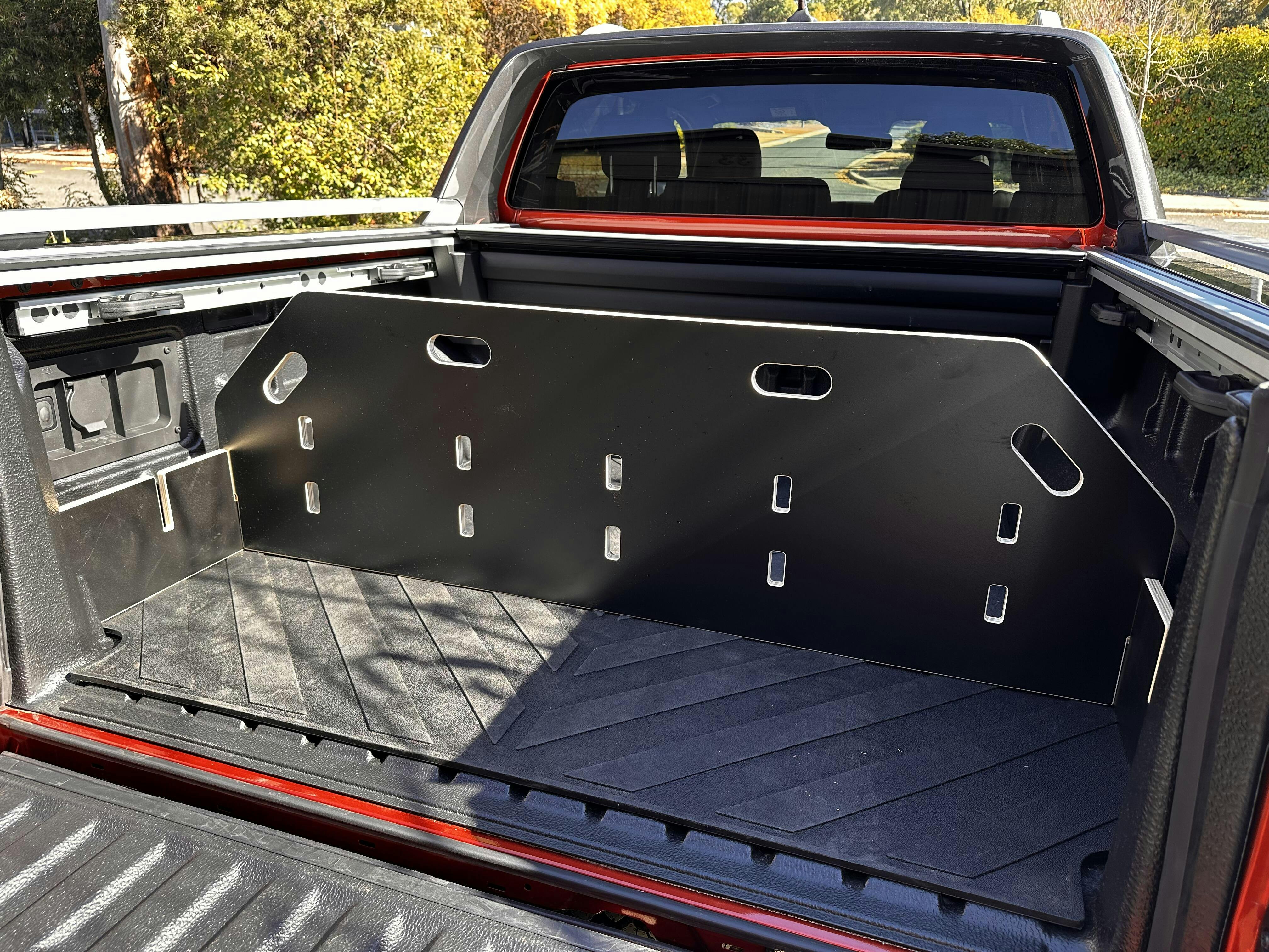 Next Gen Ford Ranger Tub Divider – Timber Tough