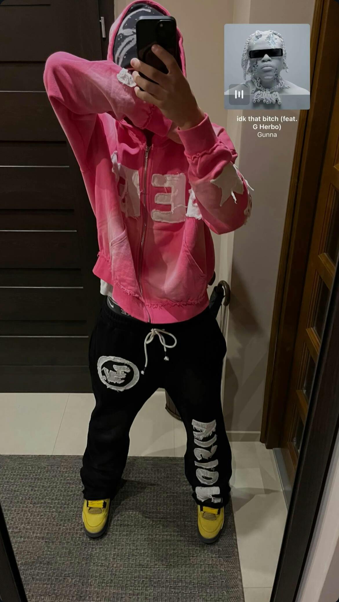 OFF PINK "SEEK" ZIP UP – Timeloop Visionz