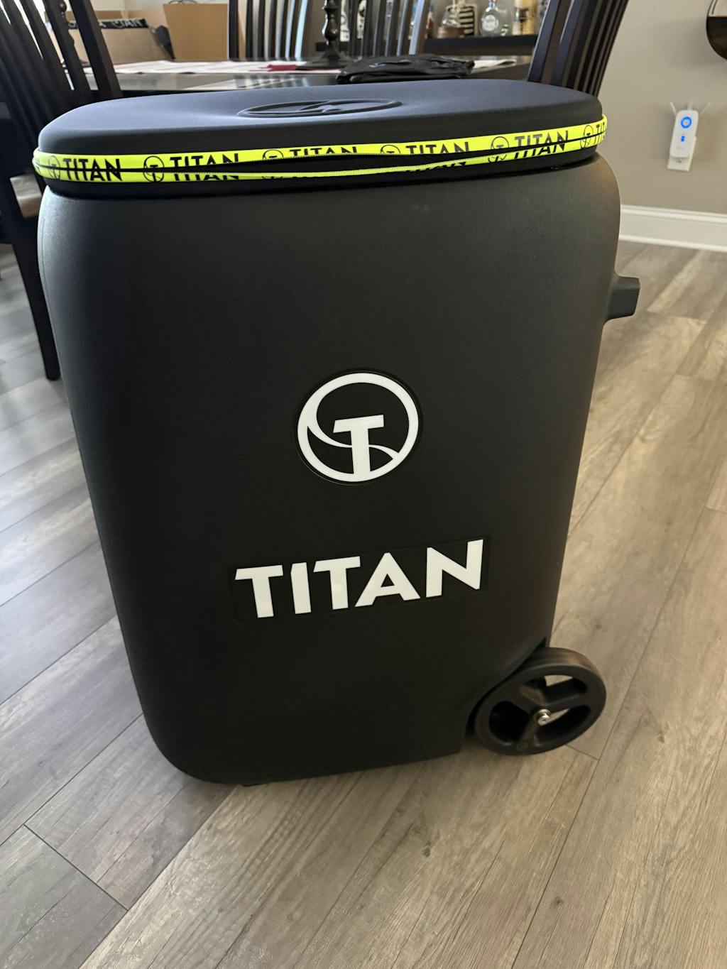 Titan ONE Pickleball Machine – Titan Ball Machines