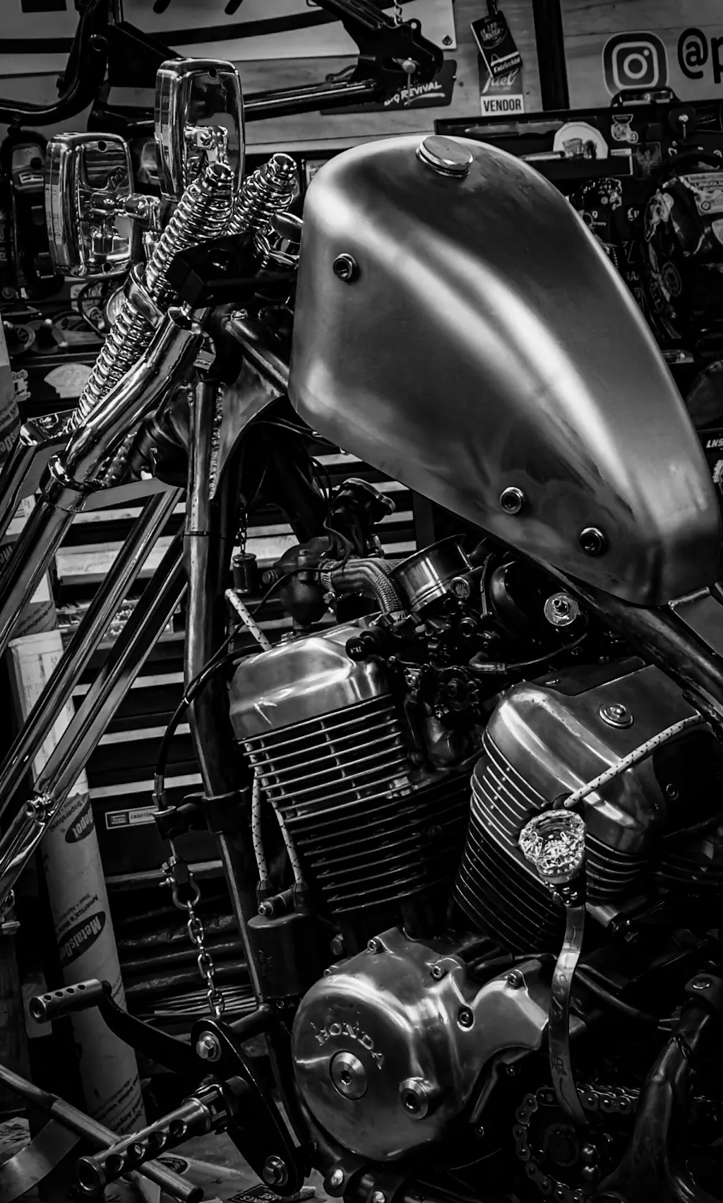 Custom Peanut Gas Tank for Honda Shadow VT600 - After Market Gas Tanks ...