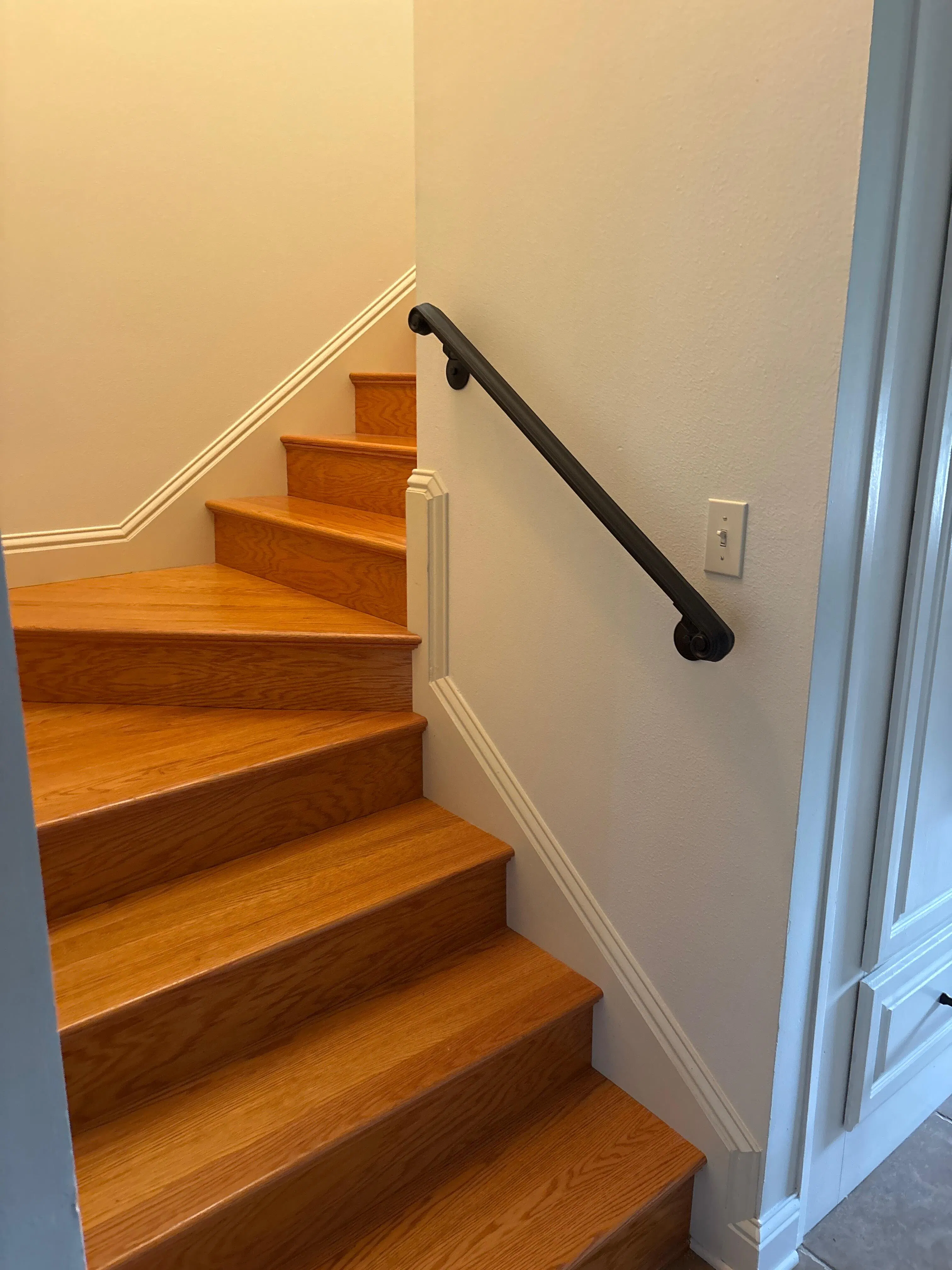Metal Handrails | Black | Wall-Mount | ADA Compliant | Staircase Rail ...