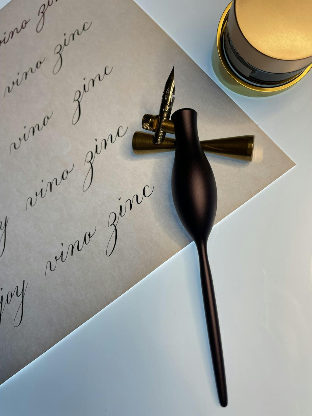 Carrot - Calligraphy Pen – Tom's Studio