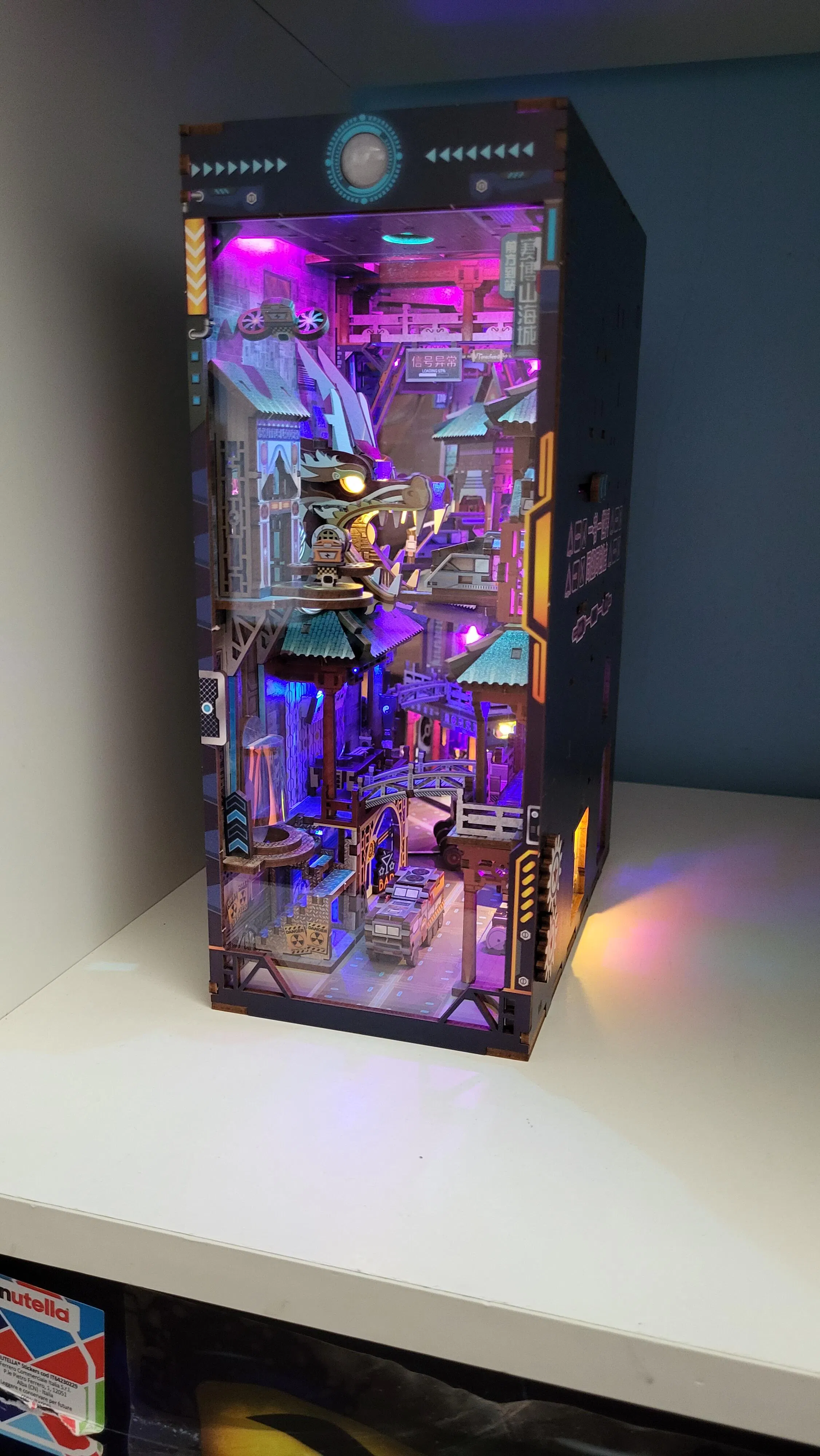 TONECHEER 3D Wooden Puzzle DIY Book Nook Kit (Cyber City) – Tonecheer