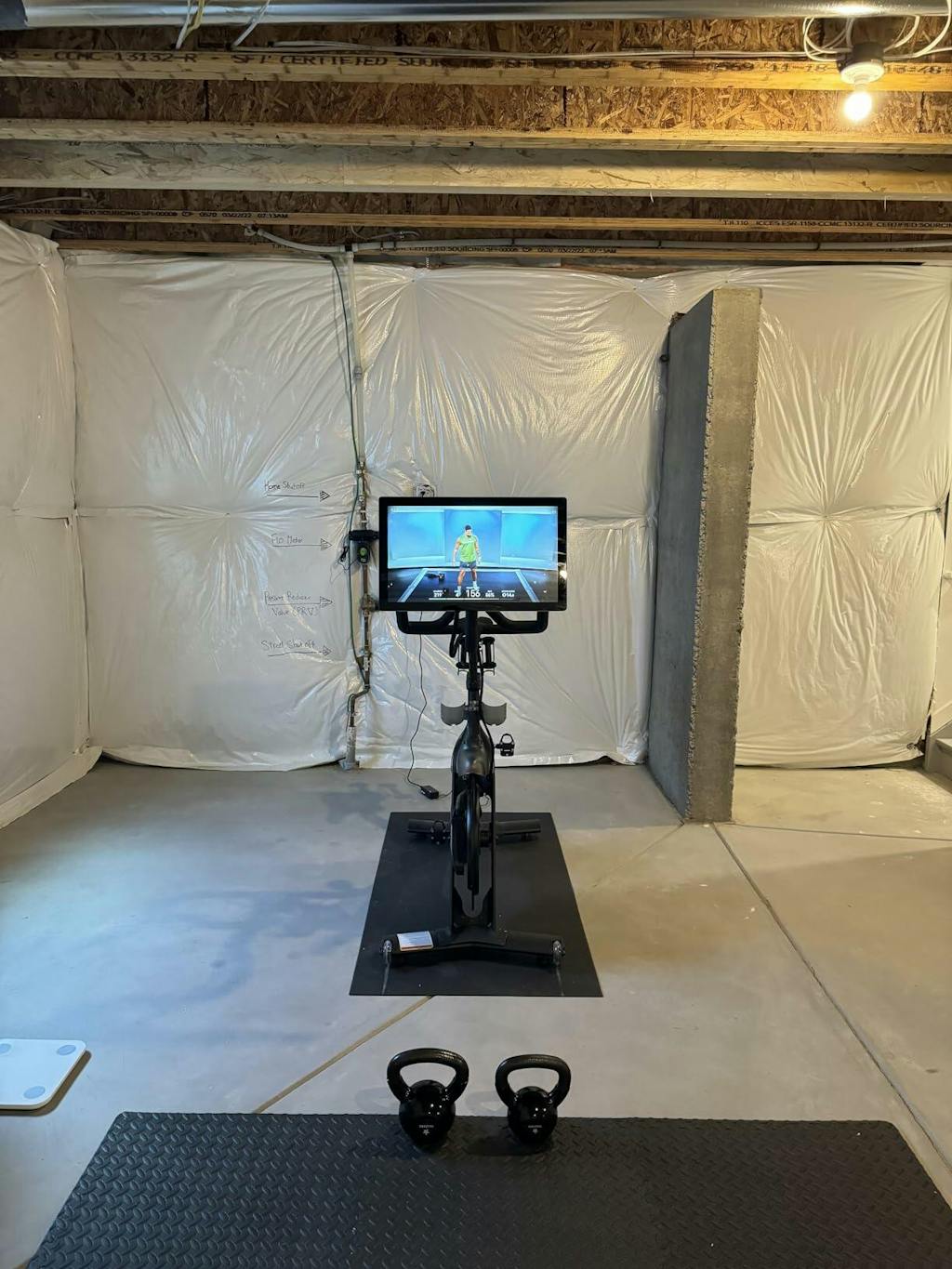 Optimize Your Pivot Peloton Workouts With Our Screen Adjuster