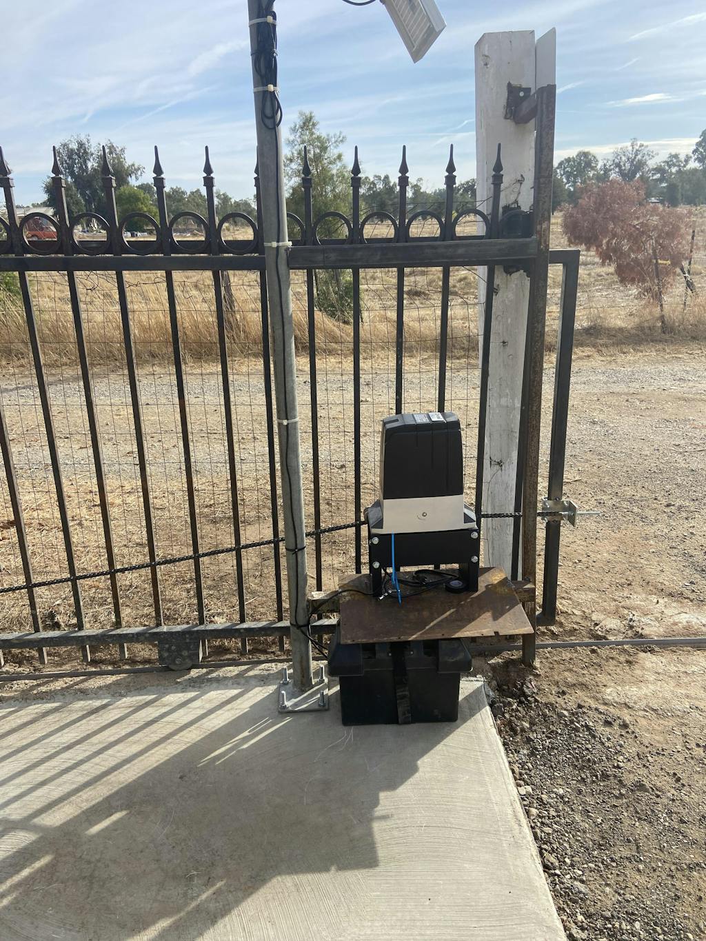 Automatic Gate Remote Control & Transmitter | TOPENS